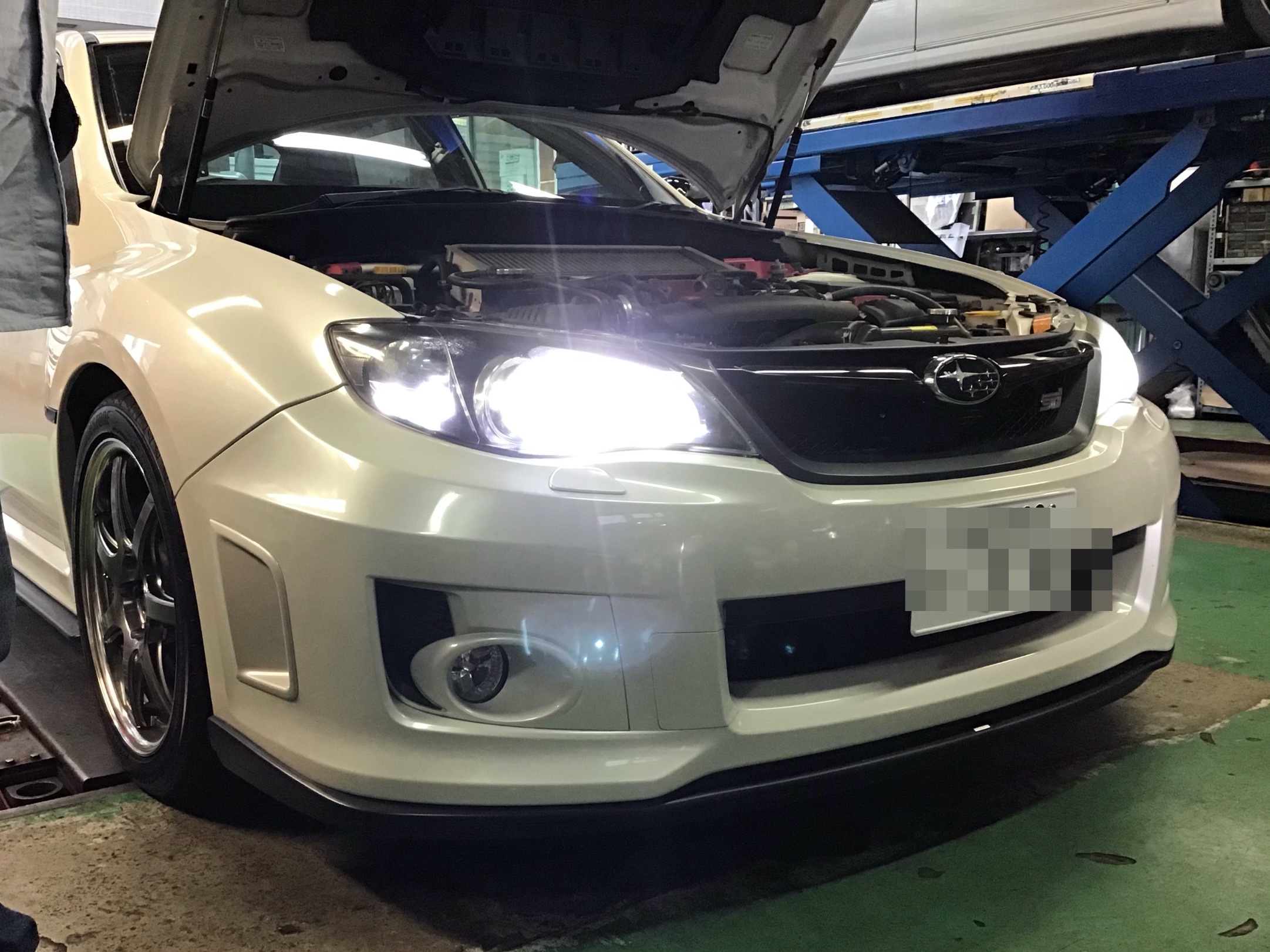 スバル GVB インプレッサ WRX STI ハイビームLED化 | スバル インプレッサWRX STI HID・LED（その他電装系） | スタッフ日記 | コクピット北6 | 車の ...