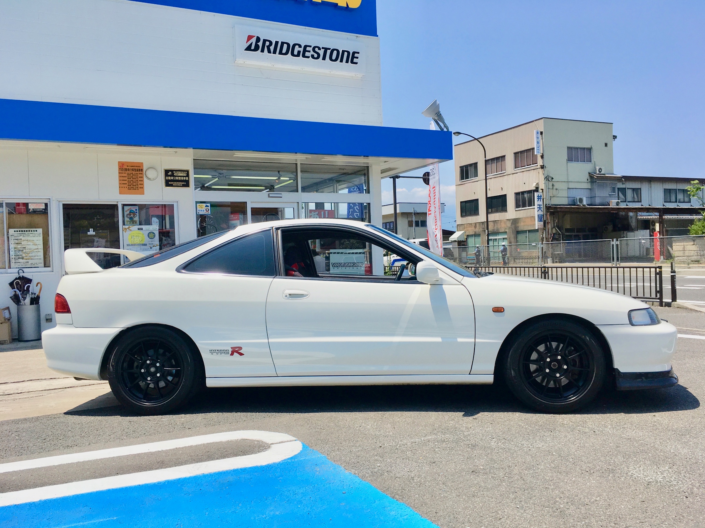 DC2 INTEGRA TYPE-R 98spec | オーナーズカーインデックス | カスタマイズカー紹介 | コクピット 福島 | お客 ...