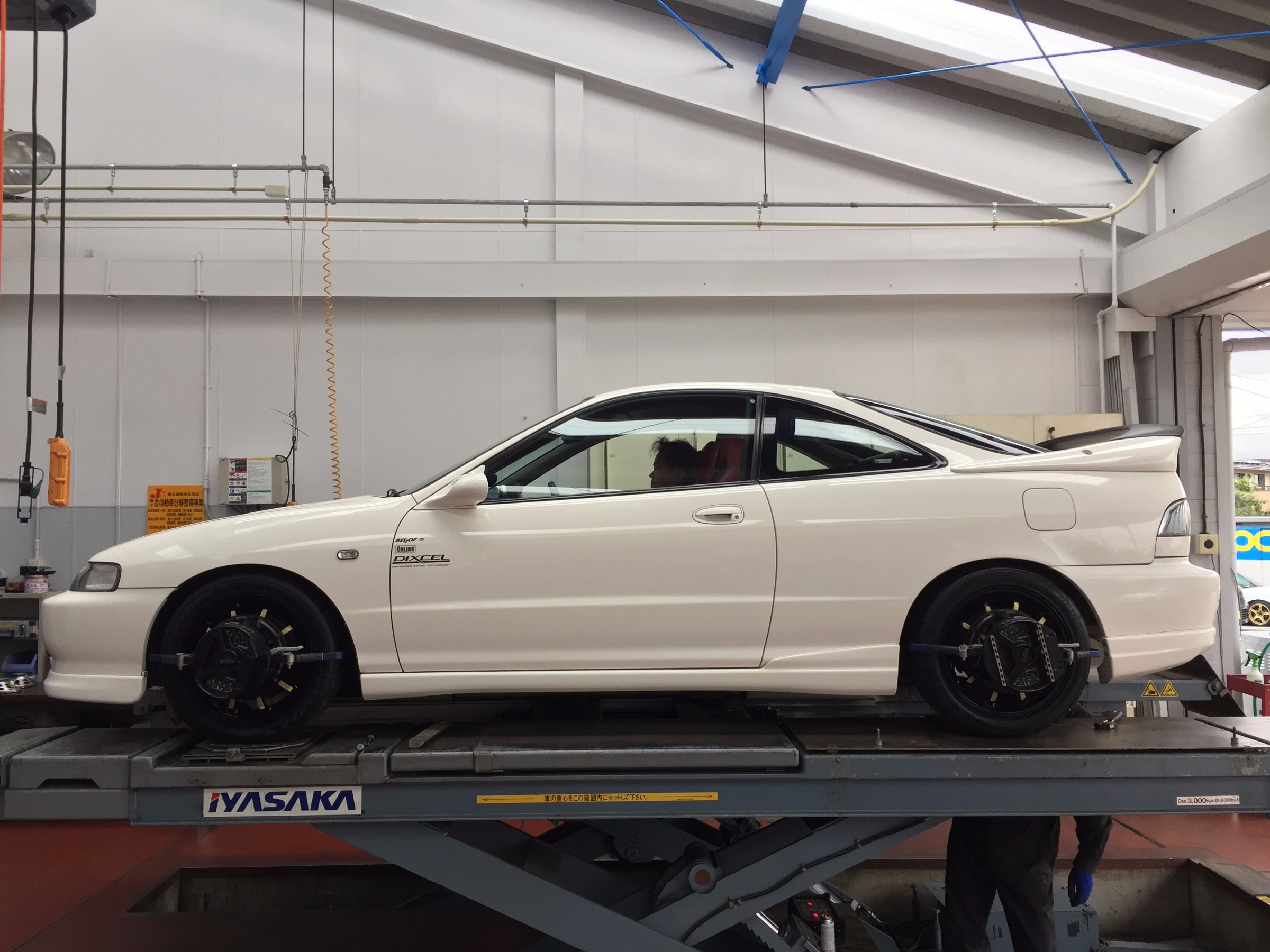 HONDA INTEGRA DC2 TYPE-R ＆ COCKPIT ARAI | オーナーズカーインデックス | カスタマイズカー紹介 ...