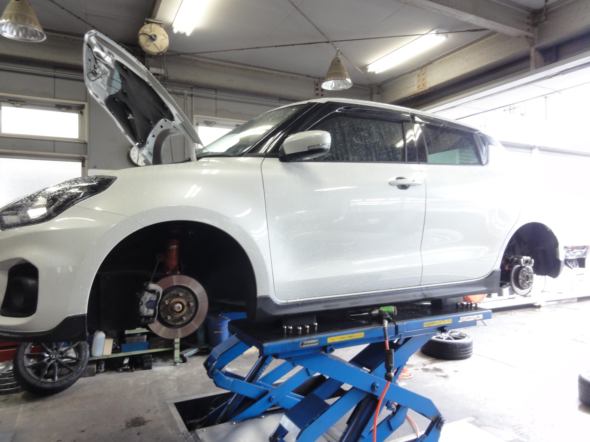 スイフトスポーツ（ZC33S）APP製ステンメッシュブレーキホース装着＆ブレーキフルード交換。 | スズキ スイフトスポーツ 足まわり（サスペンション・ブレーキ） 足まわり（サスペンション ...