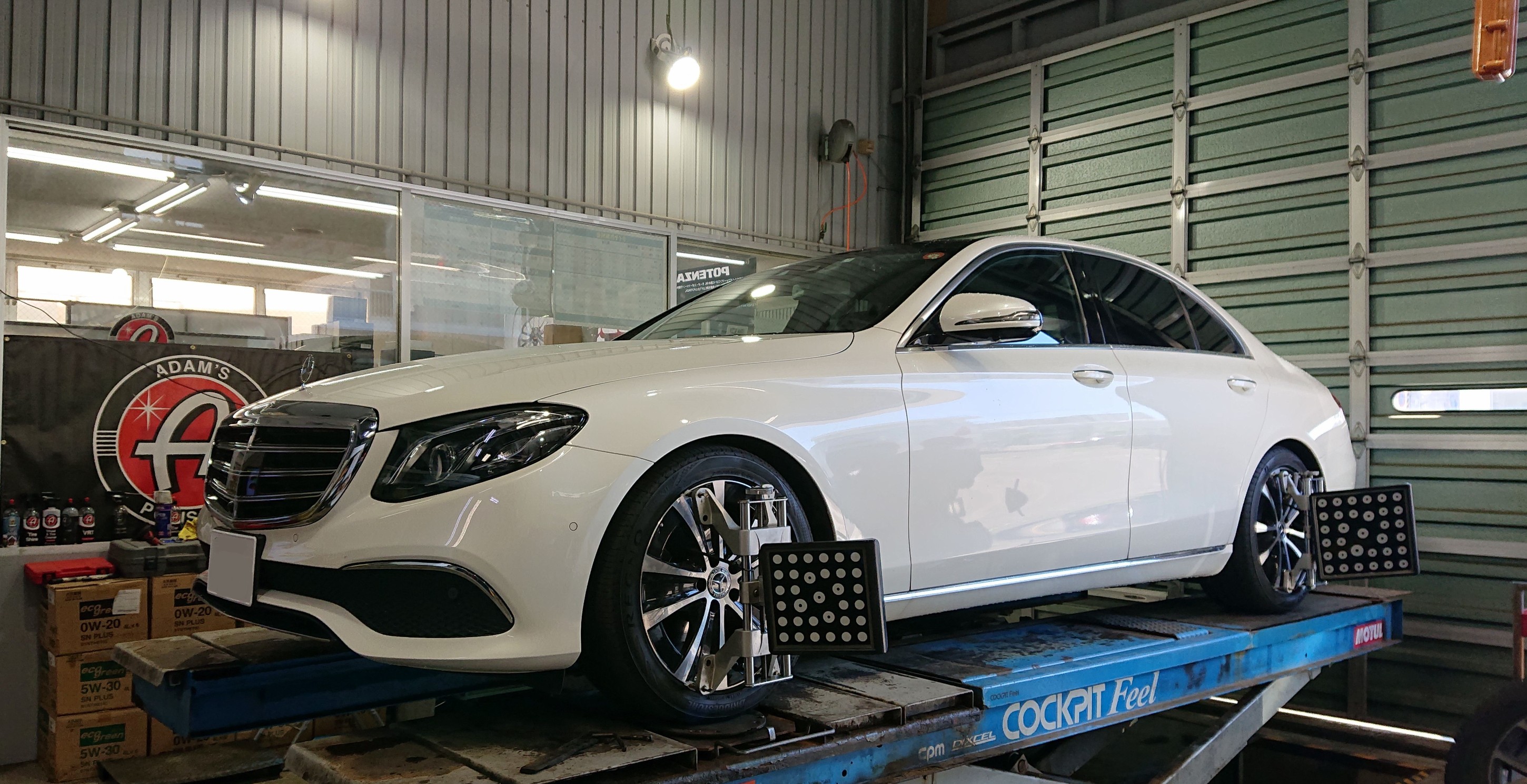 BC FORGED RZ20 + ポテンザ アドレナリン RE004 の装着とロワリング作業 ／ メルセデス･ベンツ E450 4MATIC ...