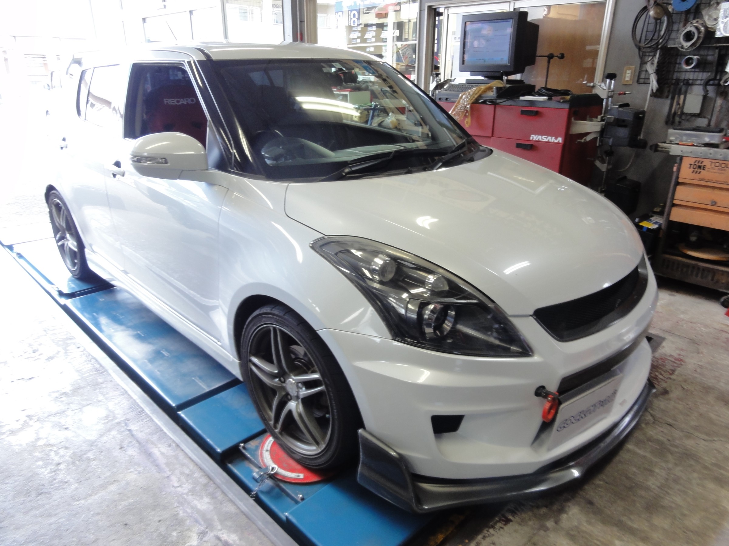 スイフトスポーツ（ZC32S）エンジンオイル＆ミッションオイル交換。 | スズキ スイフト スポーツ メンテナンス（オイル・バッテリー他 ...