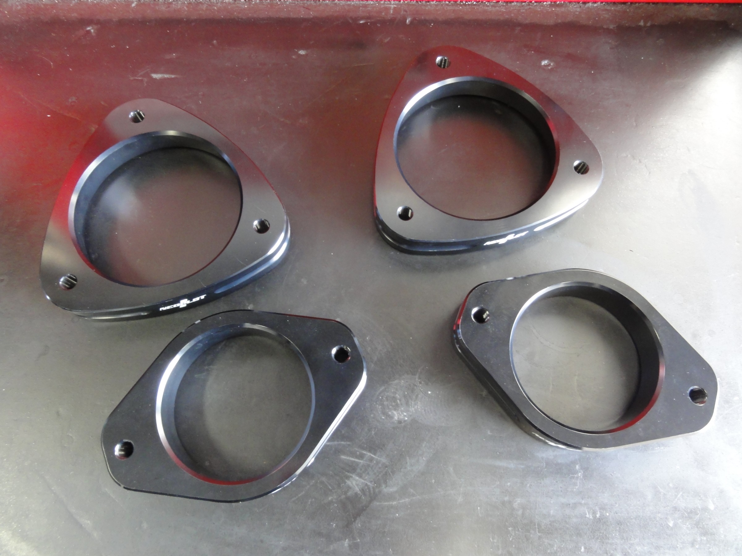 アウトバック（BT5）ネオプロト製「リフトアップスペーサーNEO」装着（持込み）＆アライメント作業。 | スバル アウトバック 足まわり ...