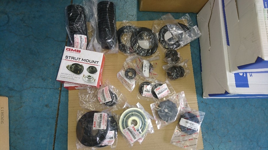 MH55S ワゴンR × ローダウン | スズキ ワゴンR スティングレー 足まわり（サスペンション・ブレーキ） | スタッフ日記 | コクピット 107 | 車のカスタマイズにかかわるスタッフより