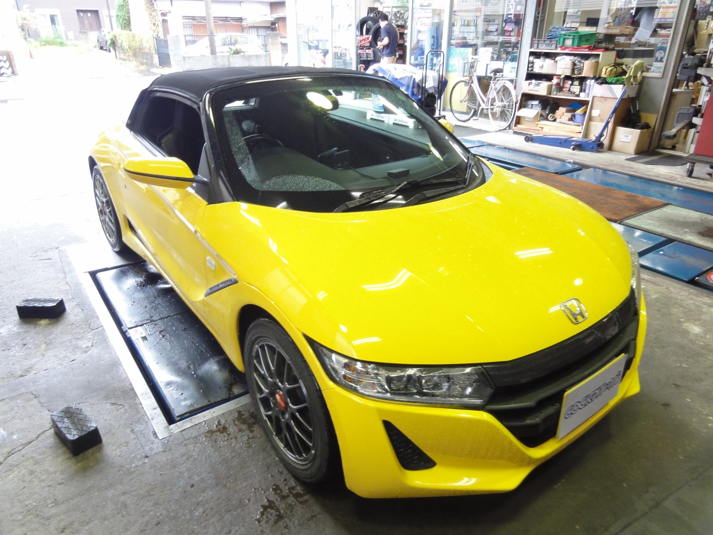 S660（JW5）ブリヂストンタイヤ「ポテンザ RE-71RS」装着。 | ホンダ S660 タイヤ タイヤ > タイヤ交換 | 作業日誌 | コクピット 川越 | お店の得意技紹介