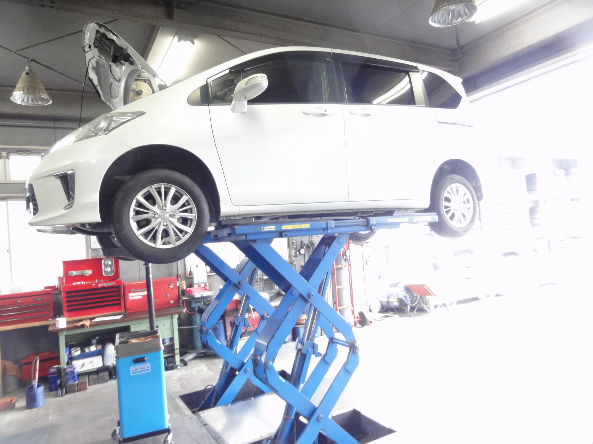 フリード（GB3）エンジンオイル＆オートマオイル（ATF）交換。 | ホンダ フリード メンテナンス（オイル・バッテリー他） メンテナンス（オイル・バッテリー他） > エンジンオイル交換 ...