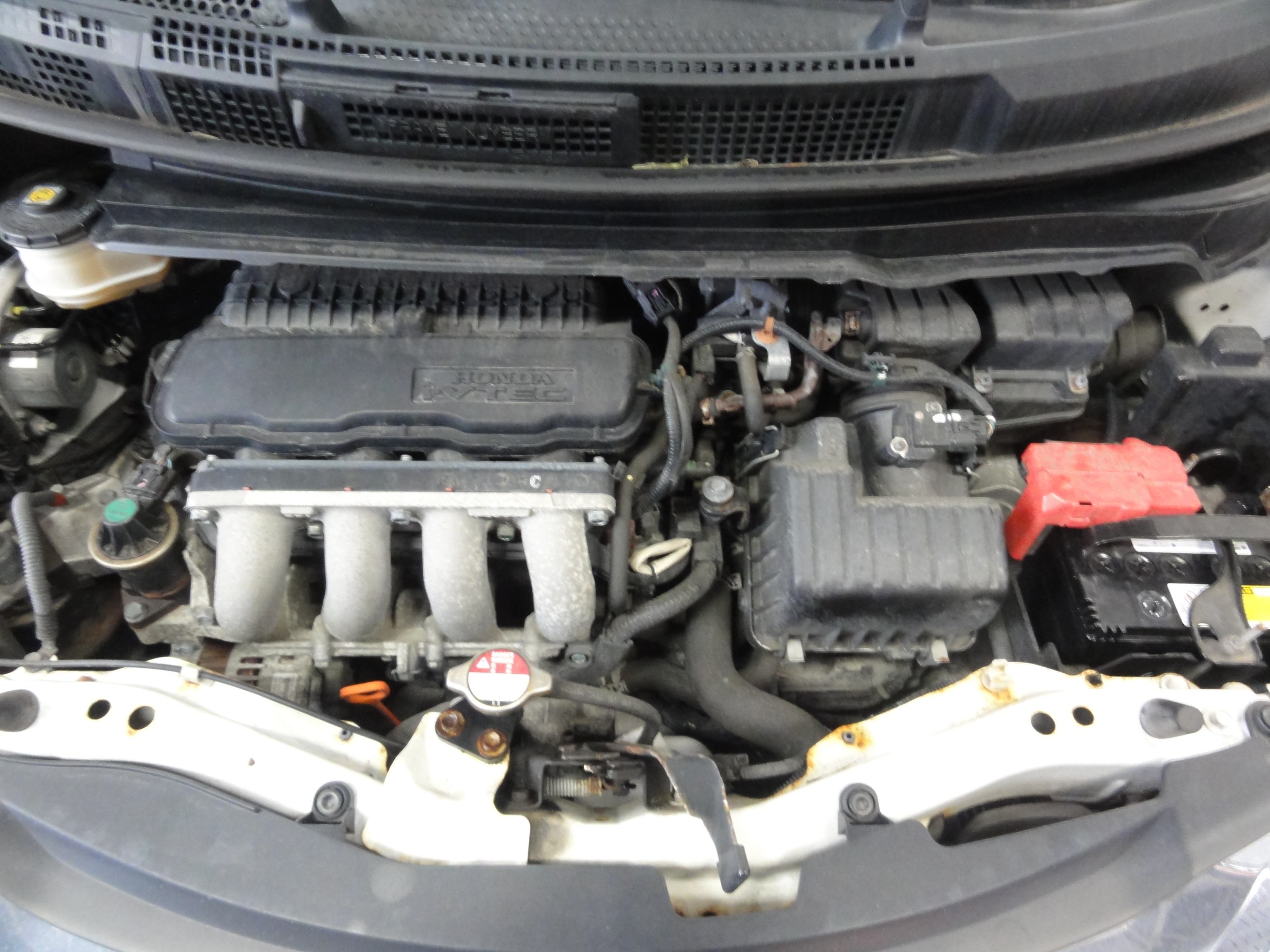 フリード（GB3）エンジンオイル＆オートマオイル（ATF）交換。 | ホンダ フリード メンテナンス（オイル・バッテリー他） メンテナンス（オイル・バッテリー他） > エンジンオイル交換 ...