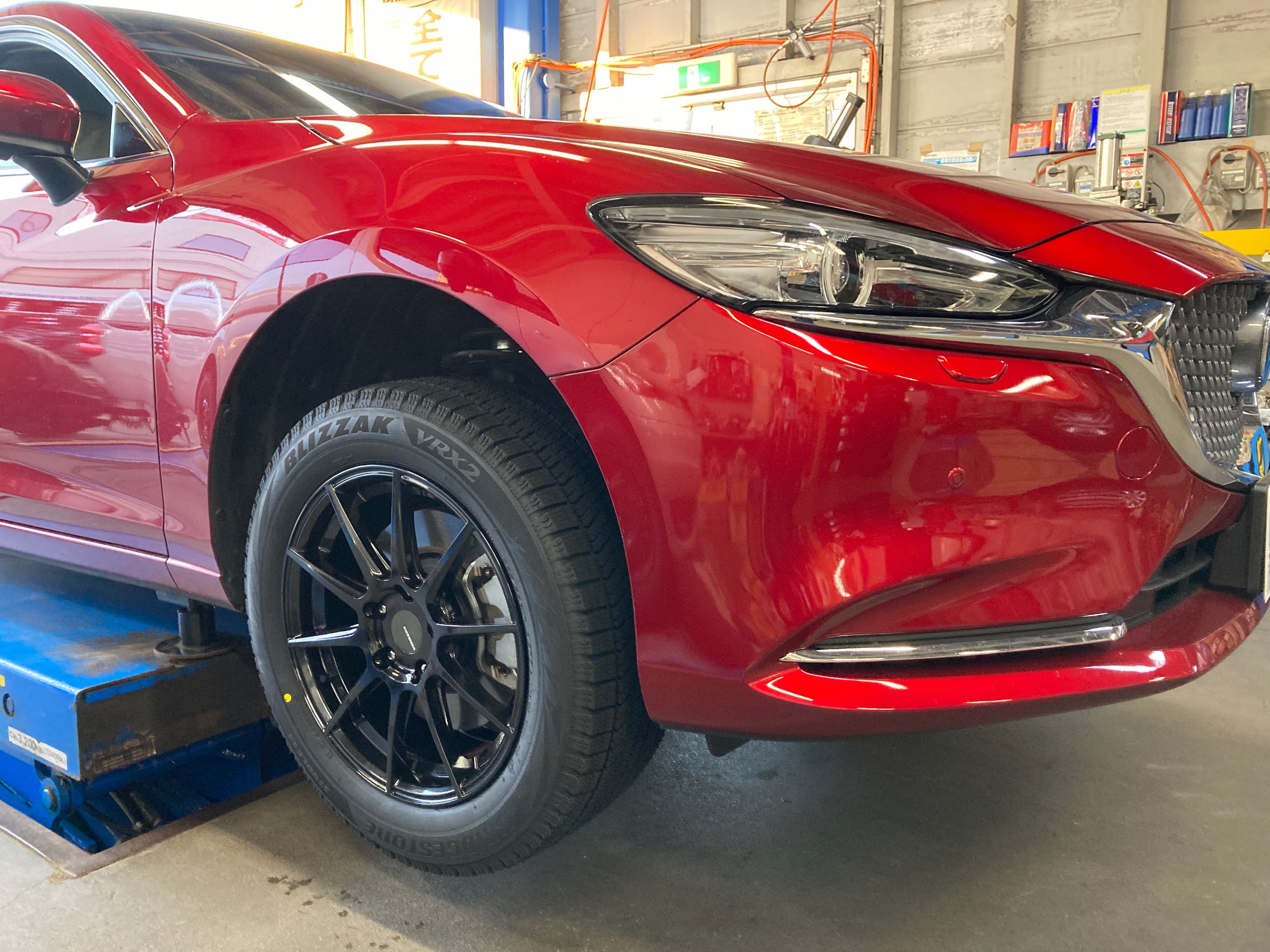 冬季も大人気の【POTENZA SW010】！ 今回は2台の「MAZDA 6」へ！！ | マツダ タイヤ タイヤ > タイヤ・ホイール交換 | スタッフ日記 | コクピット モリオカ | 車の ...