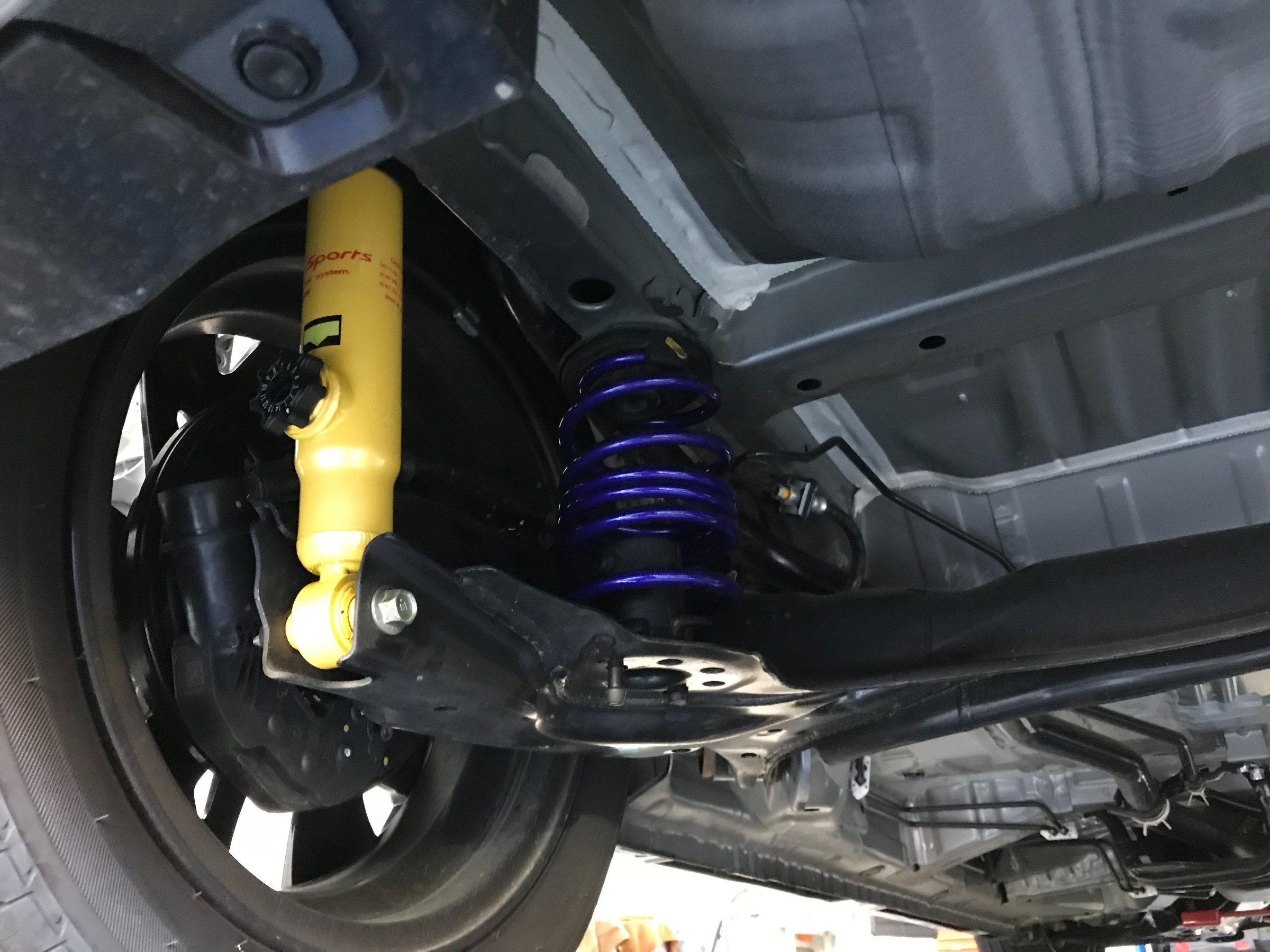 N-WGN…KYB 【Lowfer Sports PLUS KIT】。 | 取り付け事例 | コクピット21世田谷 | お店の取付加工事例紹介