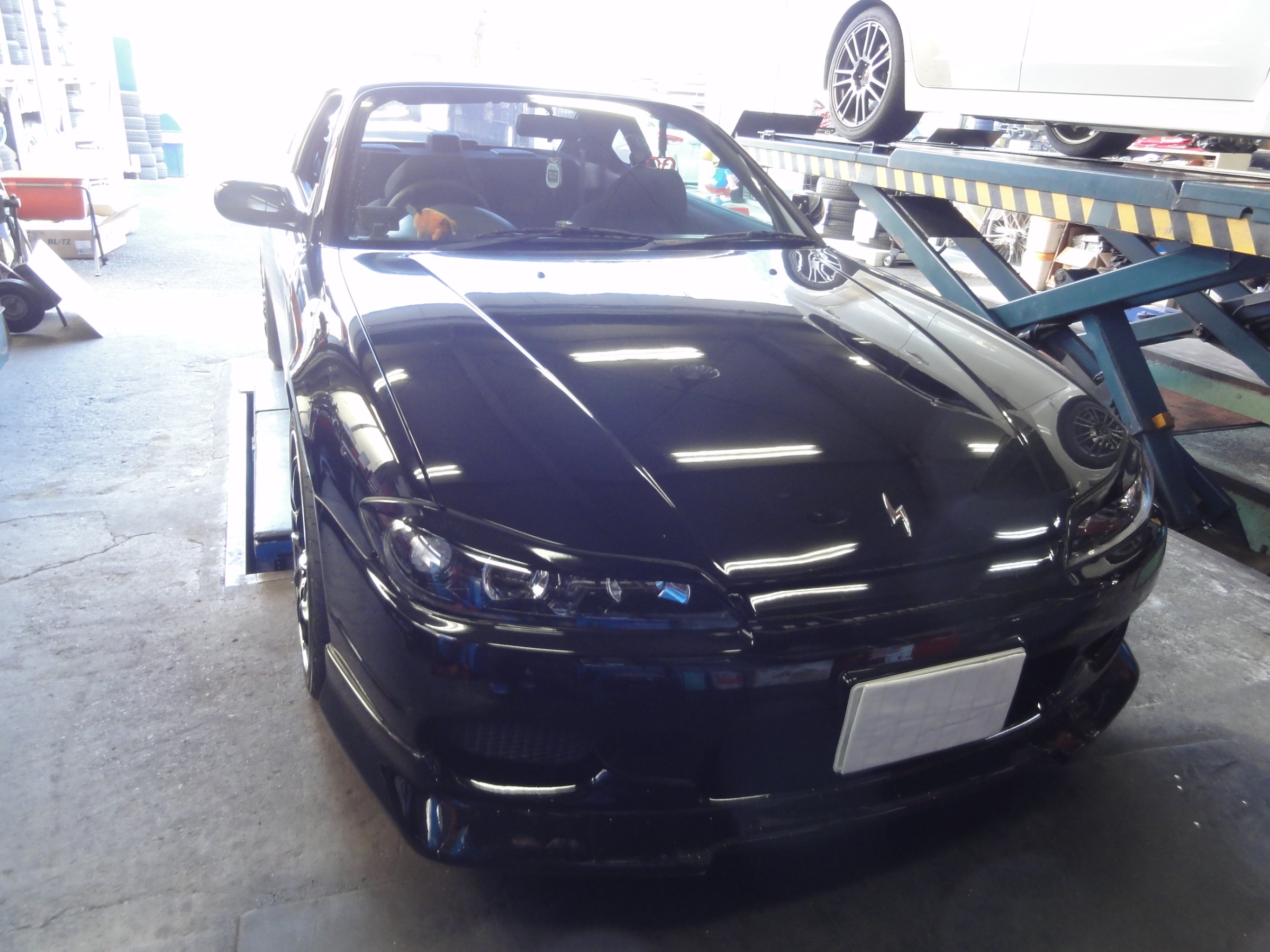 シルビア（S15）BLITZ製車高調「ダンパーZZ-R」装着（御持込）＆アライメント作業。 | 日産 シルビア 足まわり（サスペンション ...