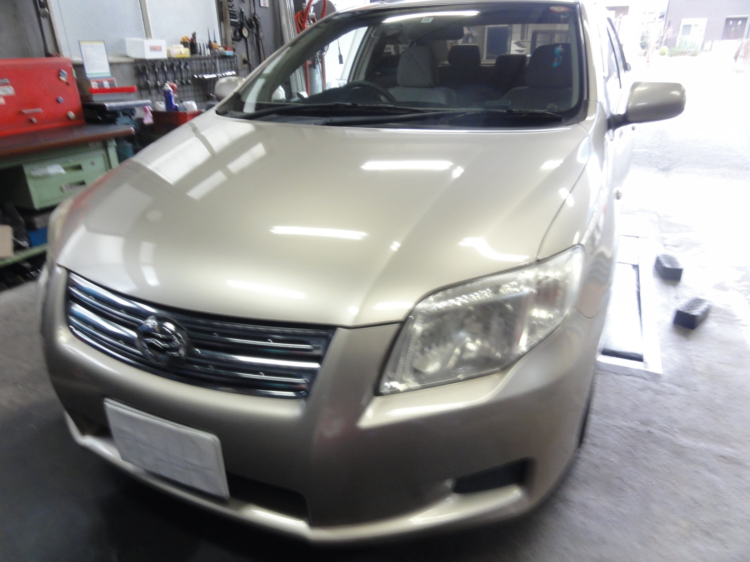 カローラ アクシオ（NZE141）ミッションオイル交換。 | トヨタ カローラアクシオ メンテナンス（オイル・バッテリー他） メンテナンス（オイル・バッテリー他） > ミッションオイル交換 ...