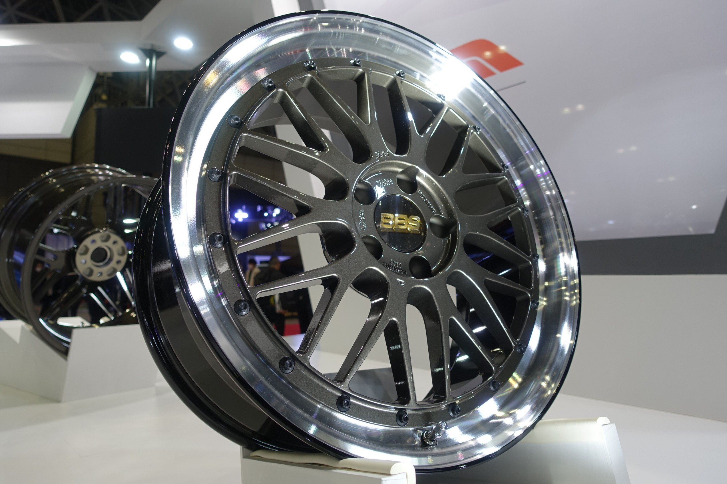 「東京オートサロン2023 BBS編」期間限定発売の“LM”やハイエースにお似合いの“RT-X”を見ていると興奮しすぎて心臓がバクバクしちゃいます！ | 店長アサコのブログ | コクピット ...