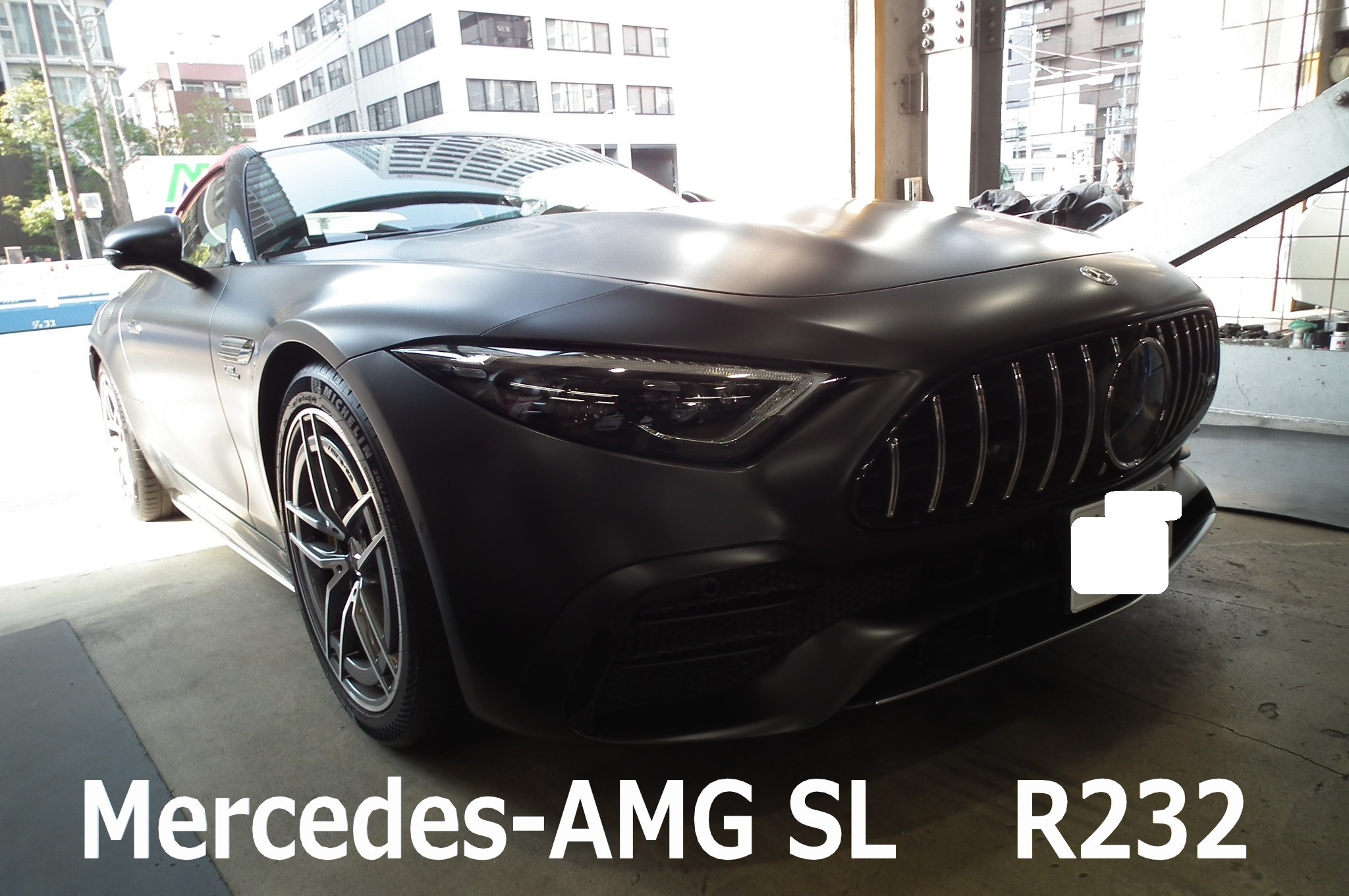 メルセデス AMG SL R232 ベロフナイトビジョンお取り付けのご紹介！ Mercedes AMG SL R232 | メルセデス・ベンツ ...