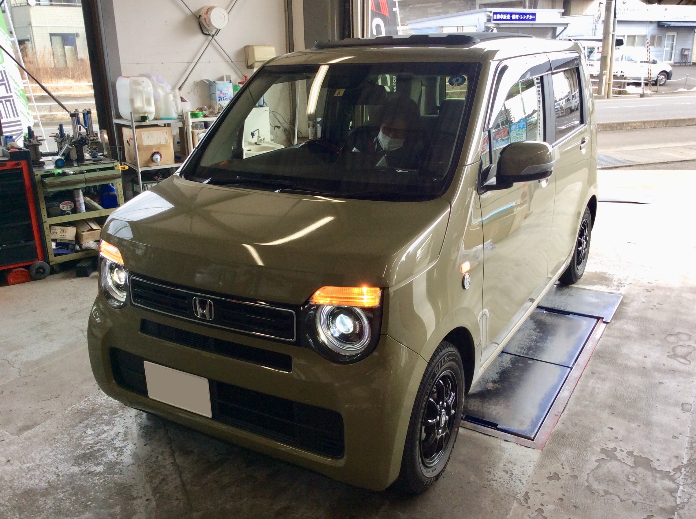 N-WGN JH3 マフラー交換します！ | ホンダ N-WGN | カスタマイズ別ショーケース | コクピット 名取 | お店の取付加工事例紹介