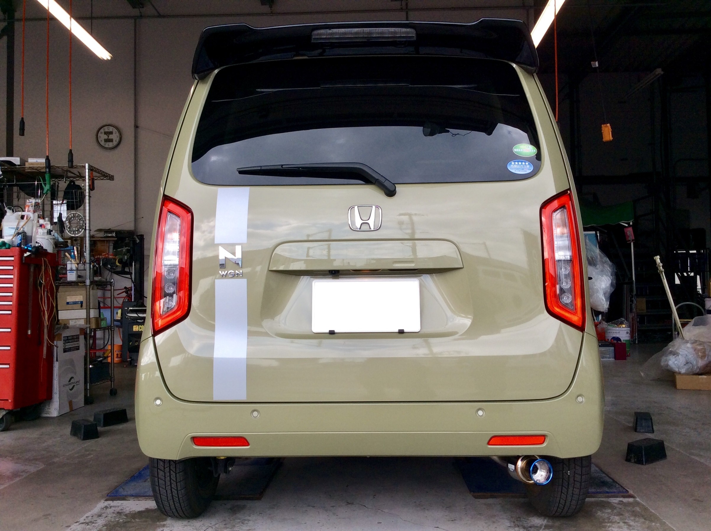 N-WGN JH3 マフラー交換します！ | ホンダ N-WGN | カスタマイズ別ショーケース | コクピット 名取 | お店の取付加工事例紹介