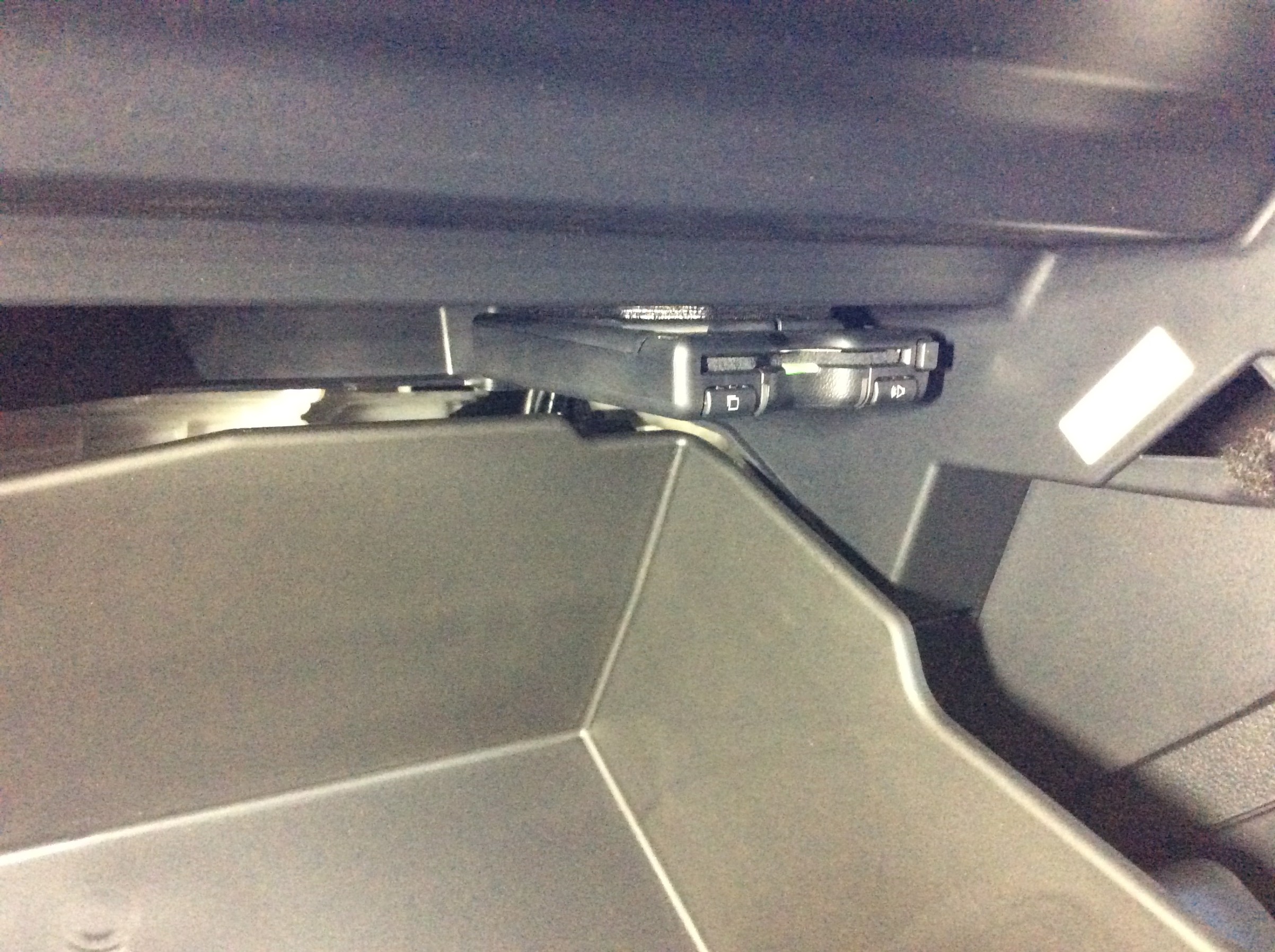 ようやく納車 | トヨタ GR86 AV・カーナビ・ドライブレコーダー・ETC AV・カーナビ・ドライブレコーダー・ETC > ナビゲーション取付 | スタッフ日記 | コクピット 嵯峨野