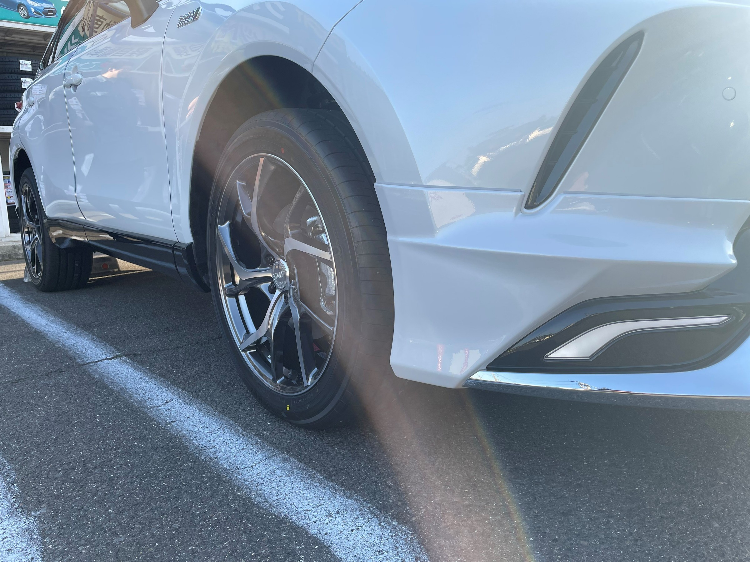 8系 ハリアーPHEV RAYS VMF装着 | 今日の出来事 | コクピット 西部 | 車のカスタマイズにかかわるスタッフより