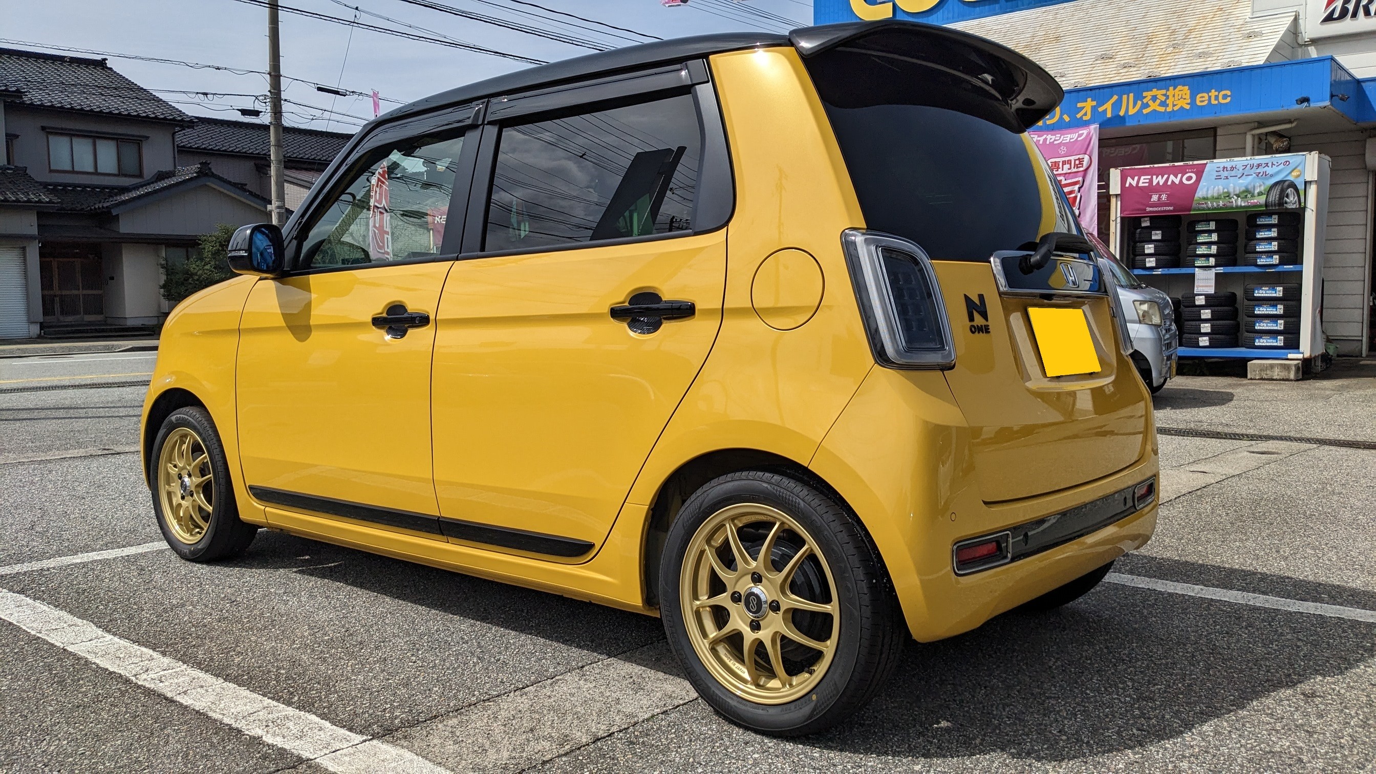 GRレジェーラとエンケイ PF01 | ホンダ N-ONE タイヤ タイヤ > タイヤ・ホイール交換 | スタッフ日記 | コクピット 魚津 | 車のカスタマイズにかかわるスタッフより
