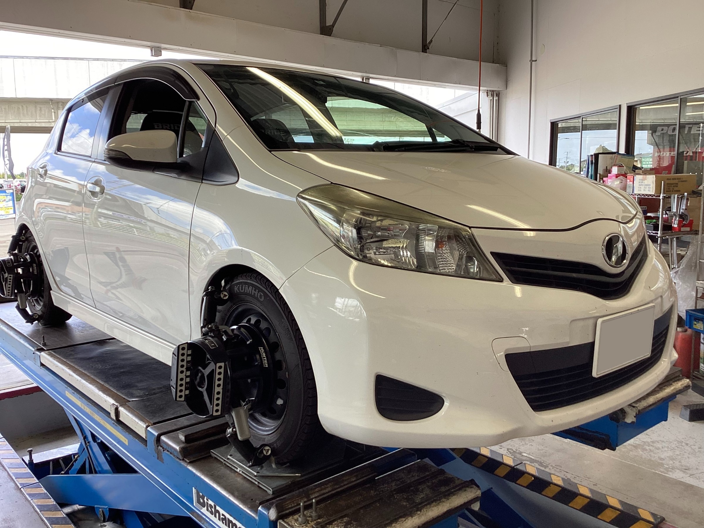 ヴィッツRS NCP131 車高調取り付けます！ | トヨタ ヴィッツ | カスタマイズ別ショーケース | コクピット 名取 | お店の取付 ...