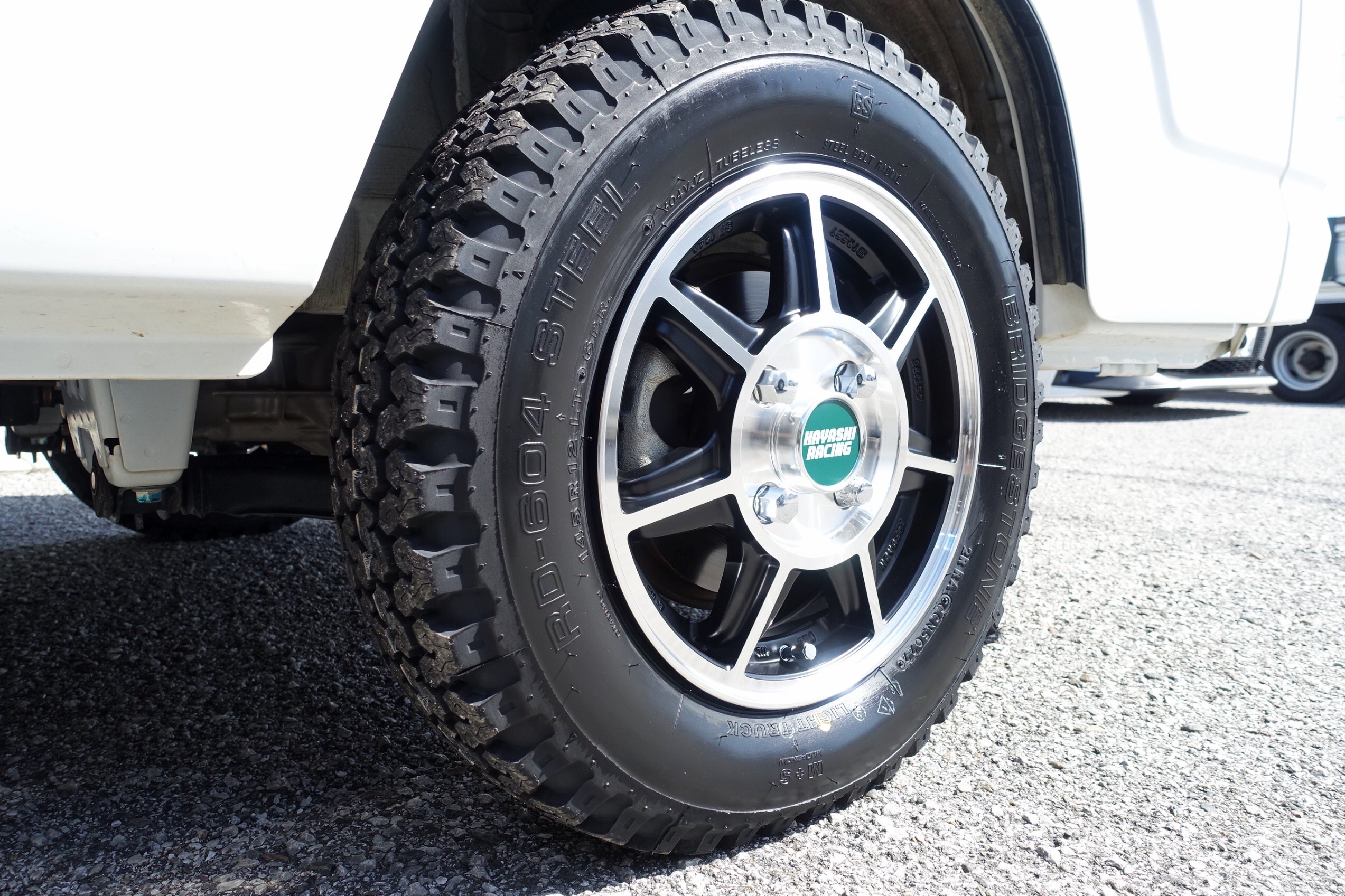 伝説のミッドシップ2シーターには伝説のホイールがお似合いです！ホンダ アクティトラック（HA9）&「ハヤシ ストリート SF ...