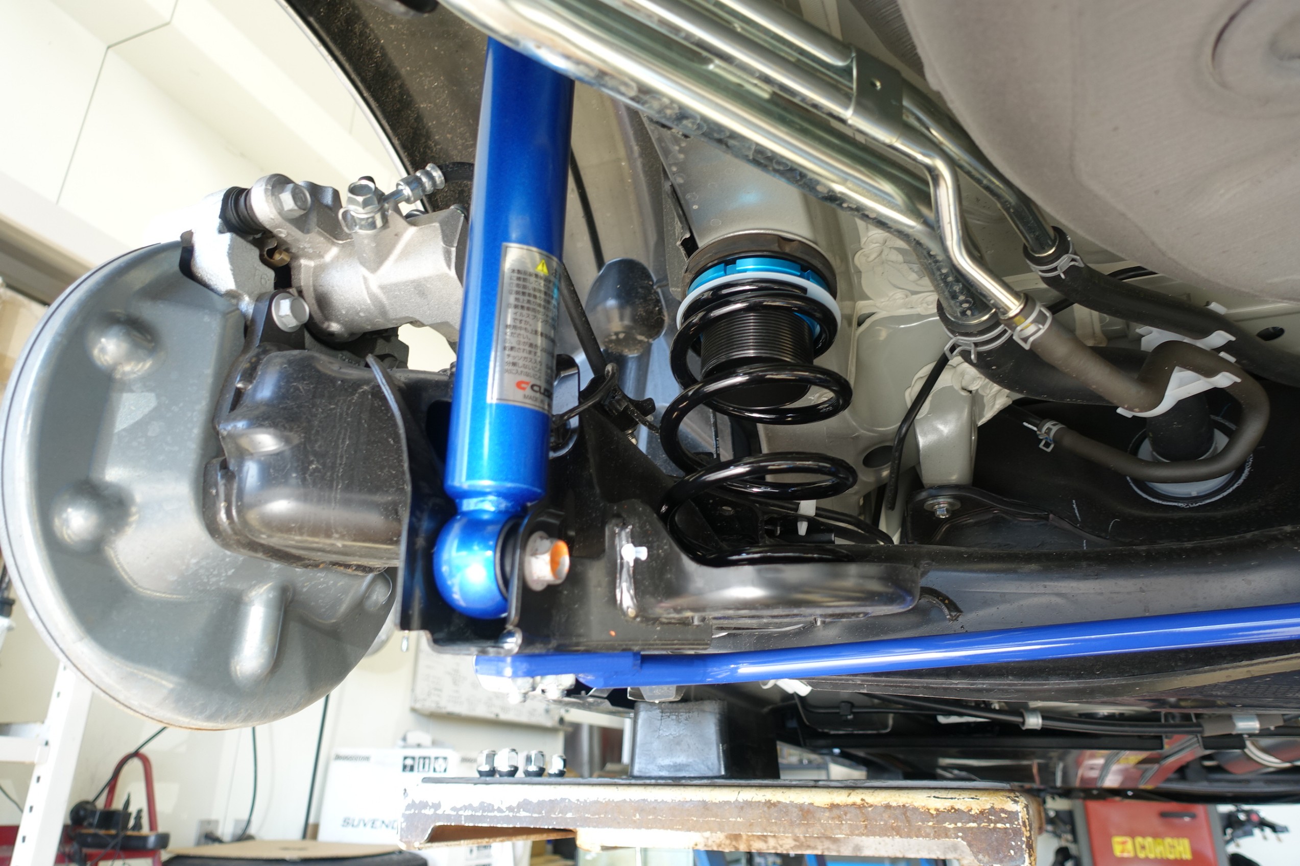 車高調でローダウンしたら次の一手はやっぱりコレ！スズキ スイフトスポーツ（ZC33S）&「BBS RF DB」＋「POTENZA S007A」 | オーナーズカーインデックス | カスタマイズ ...