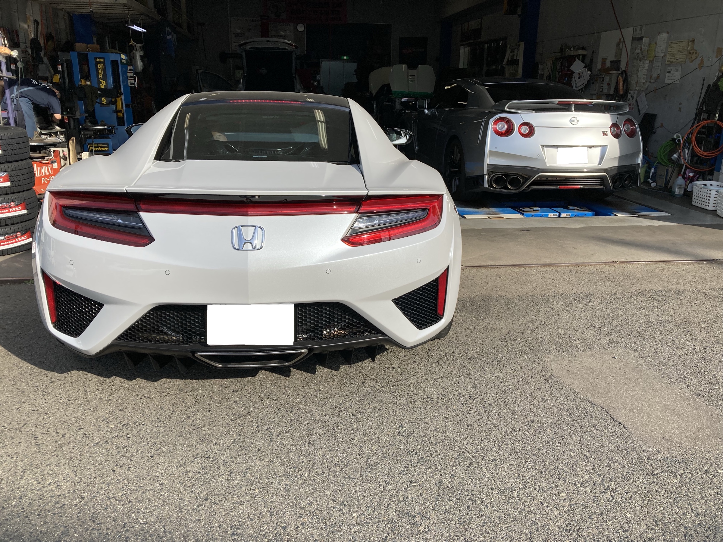 珍しく【NC1×2】そして【R35】も！！ | ホンダ NSX ホイール ホイール > 4輪トータルアライメント測定・調整 | スタッフ日記 ...