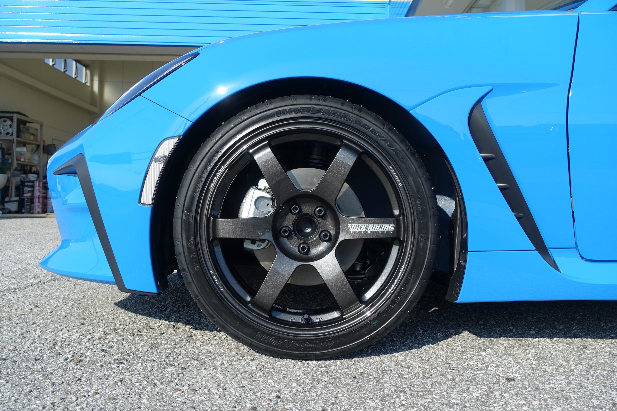 全てのパーツは走りのために！トヨタ GR86（ZN8）&「RAYS TE37 SAGA S-PLUS」＋「POTENZA RE-71RS」 | オーナーズカーインデックス | カスタマイズカー ...