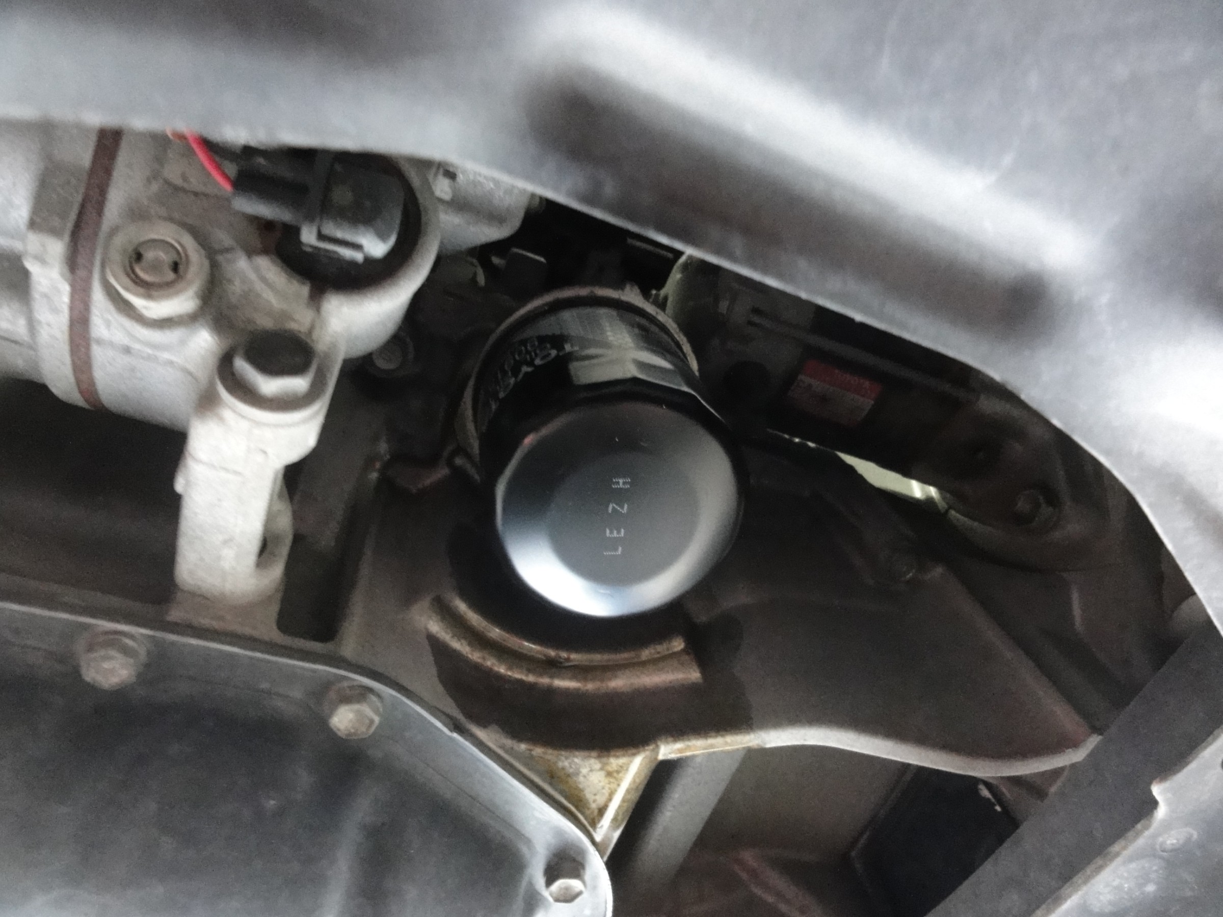 カローラアクシオ（NZE141）エンジンオイル交換。 | トヨタ カローラアクシオ メンテナンス（オイル・バッテリー他） メンテナンス（オイル ...