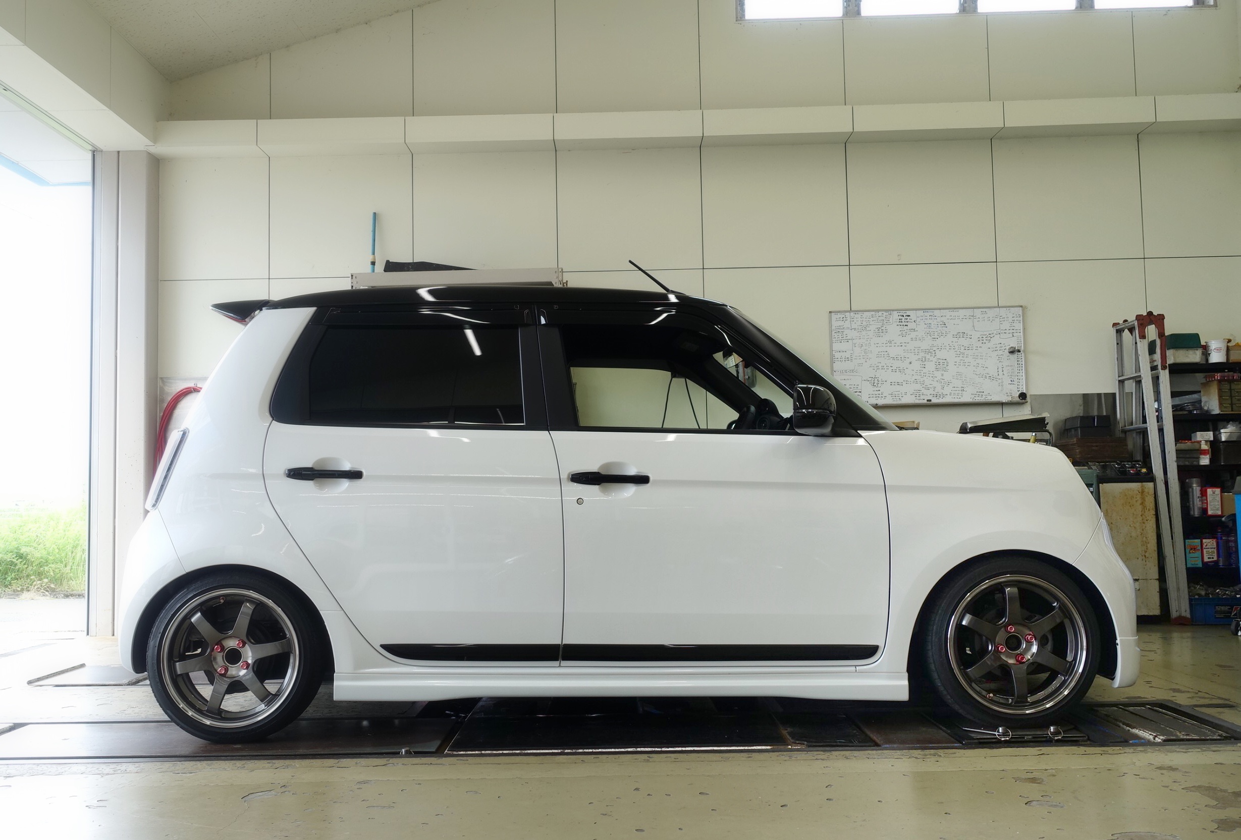 軽カーにも最上級の輝きを！ホンダ N-ONE（JG3）に「RAYS TE37 KCR PROGRESSIVE MODEL」&「 POTENZA RE050」の取り付け！ | ホンダ N-ONE ...