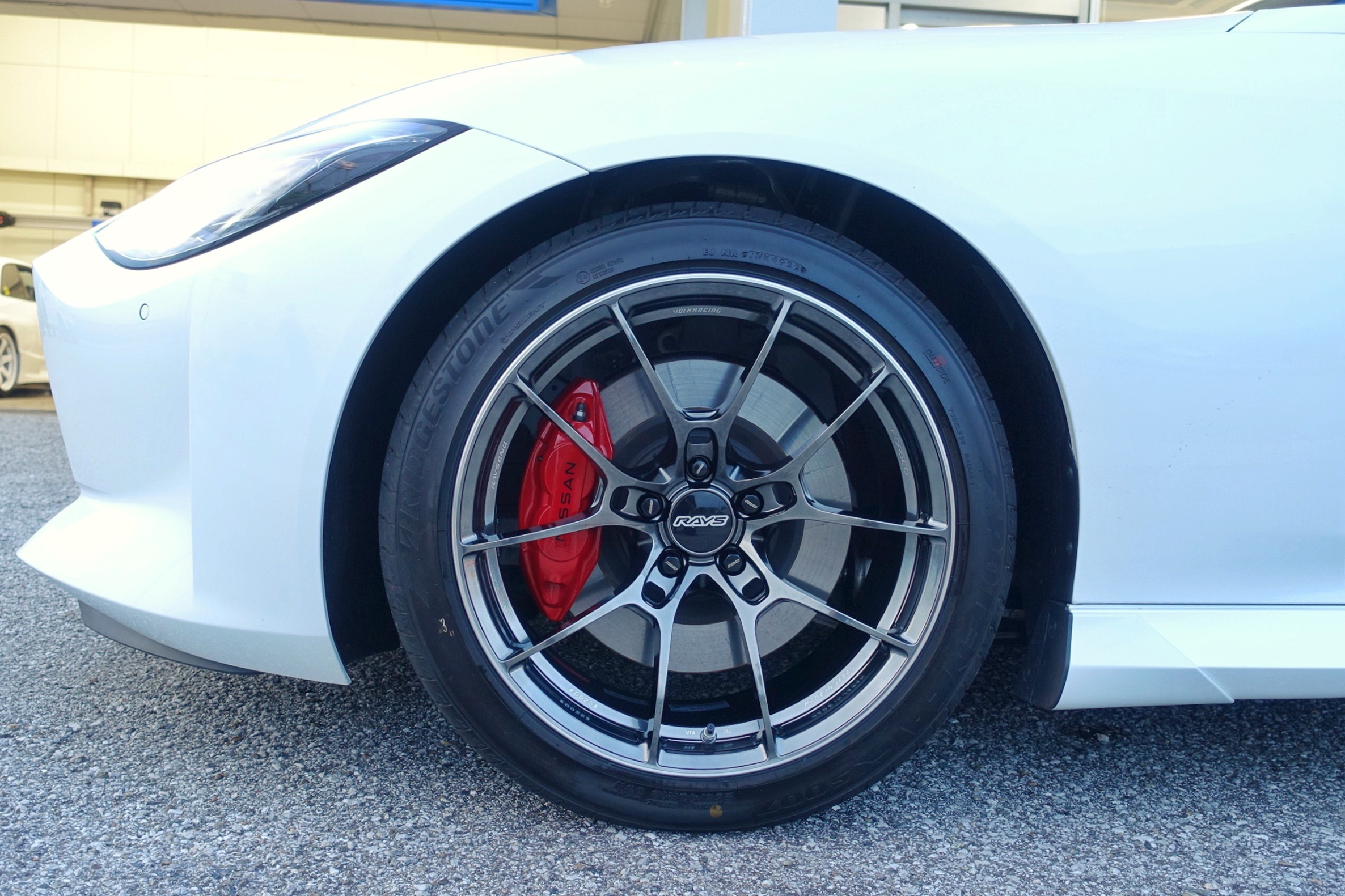 これぞまさしく唯一無二の存在感！新型フェアレディZ（RZ34）に「RAYS VOLK RACING G025」の取り付け！ | 日産 フェアレディZ | 店長アサコのブログ | コクピット ...