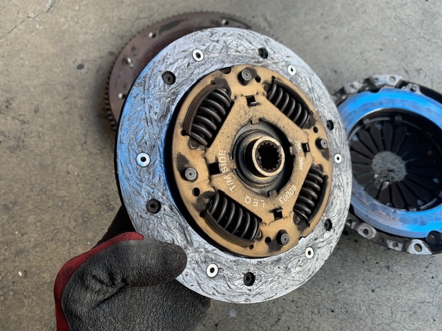 HONDA S660 [JW5] 用品取付 CUSCO機械式LSD 1.5way Type-RS取付・ORCレーシングクラッチ取付・SPOONクラッチホース取付・HKSレーシングプラグ取付 ...