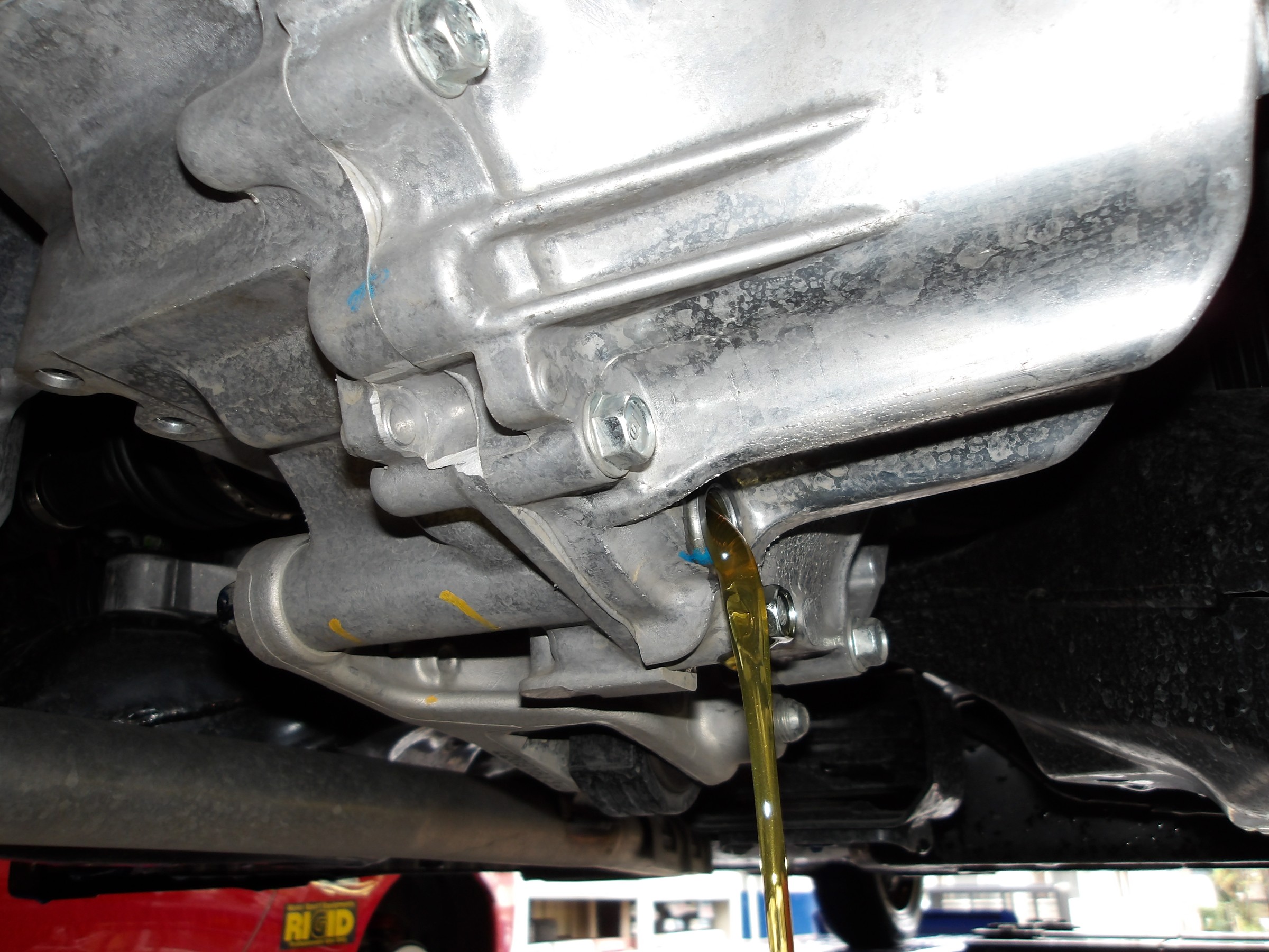 N-ONE（JG3）ミッションオイル交換。 | ホンダ N-ONE メンテナンス（オイル・バッテリー他） メンテナンス（オイル・バッテリー他 ...