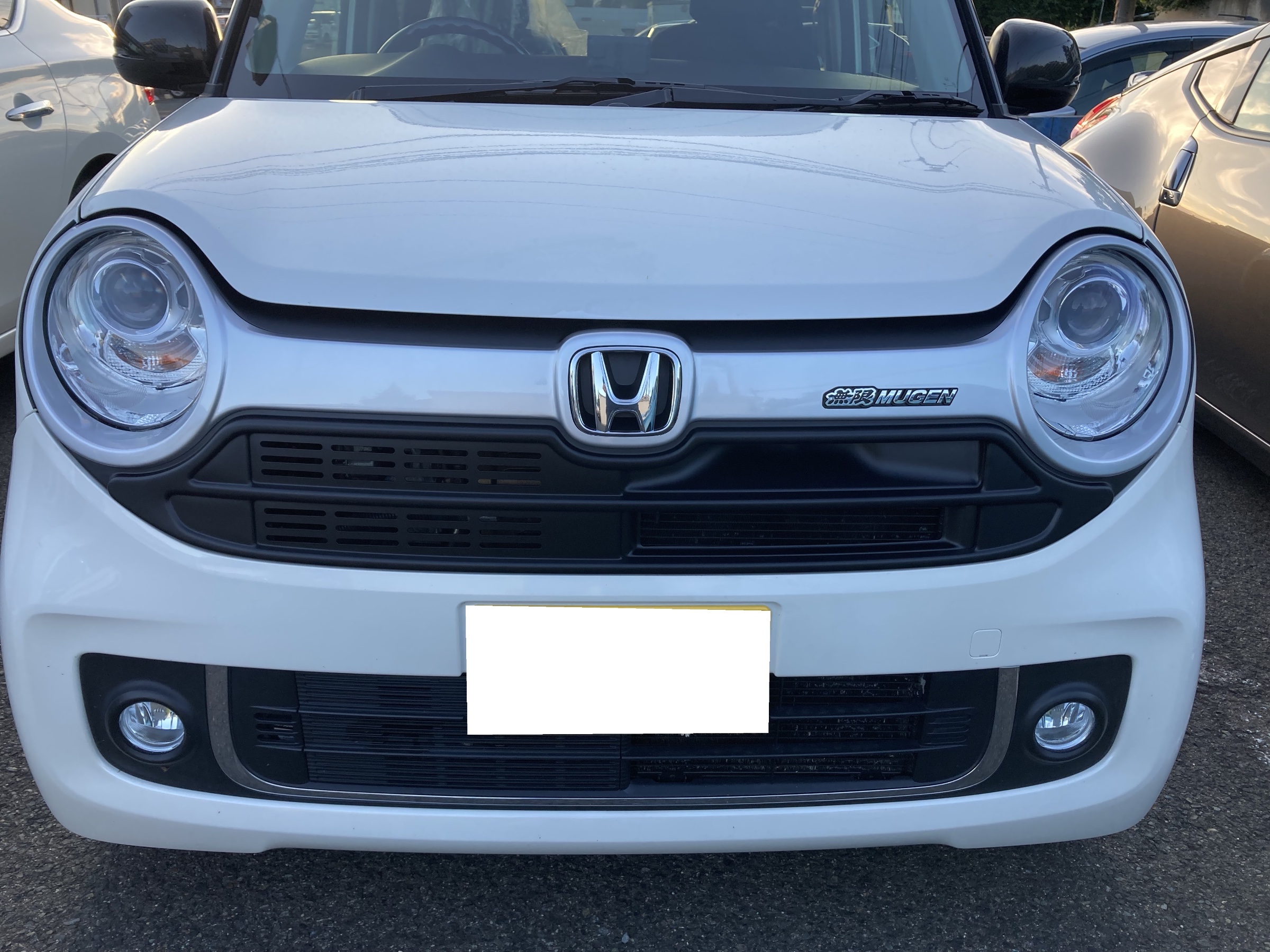 JG2 N-ONE グリル交換！ | ホンダ N-ONE エクステリア エクステリア > エアロパーツ塗装、取付 | スタッフ日記 ...