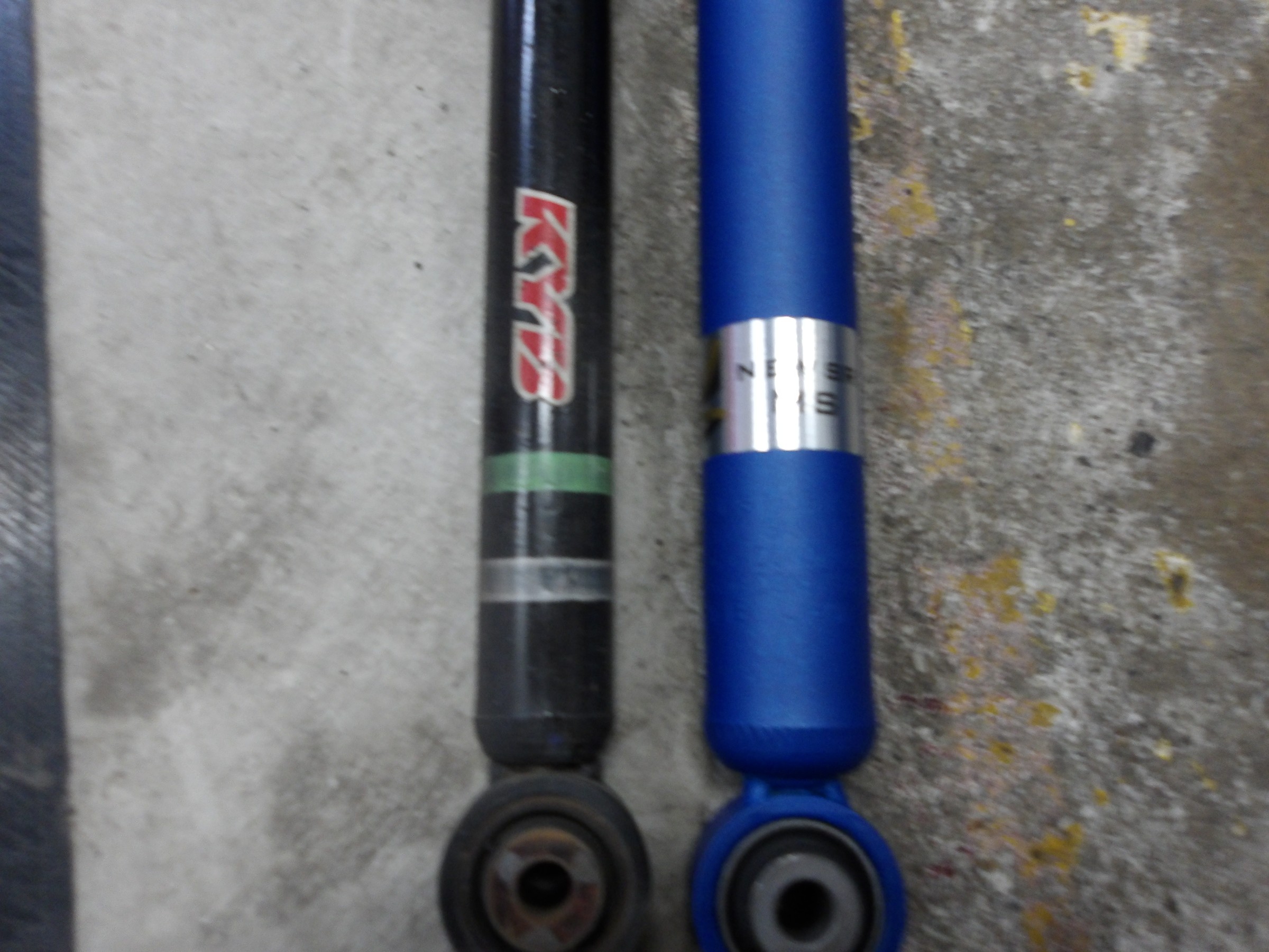 アルトワークス（HA36S）KYB製ショックアブソーバー「ニューSR MS」装着＆アライメント作業。 | スズキ アルトワークス 足まわり（サスペンション・ブレーキ） 足まわり（サスペンション ...