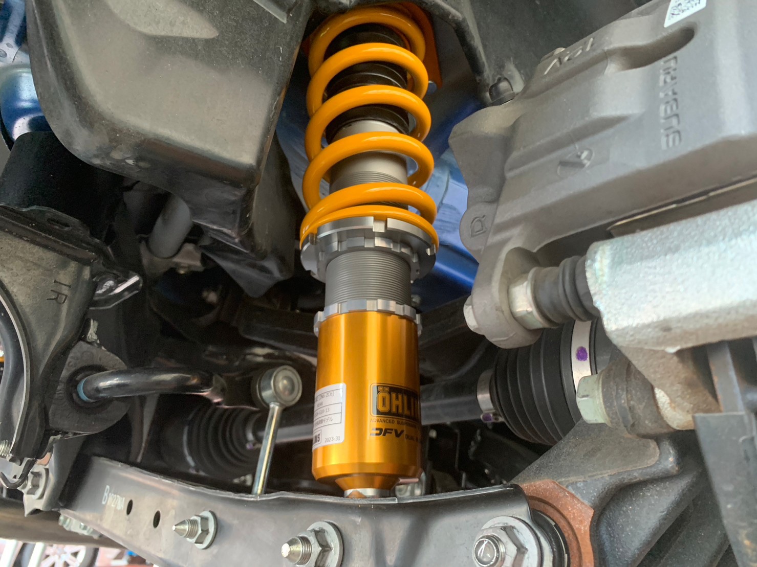スバル BRZ 足回り交換《 SUBARU BRZ ZD8 x OHLINS DFV HAL車高調 》 | スバル BRZ 足まわり ...