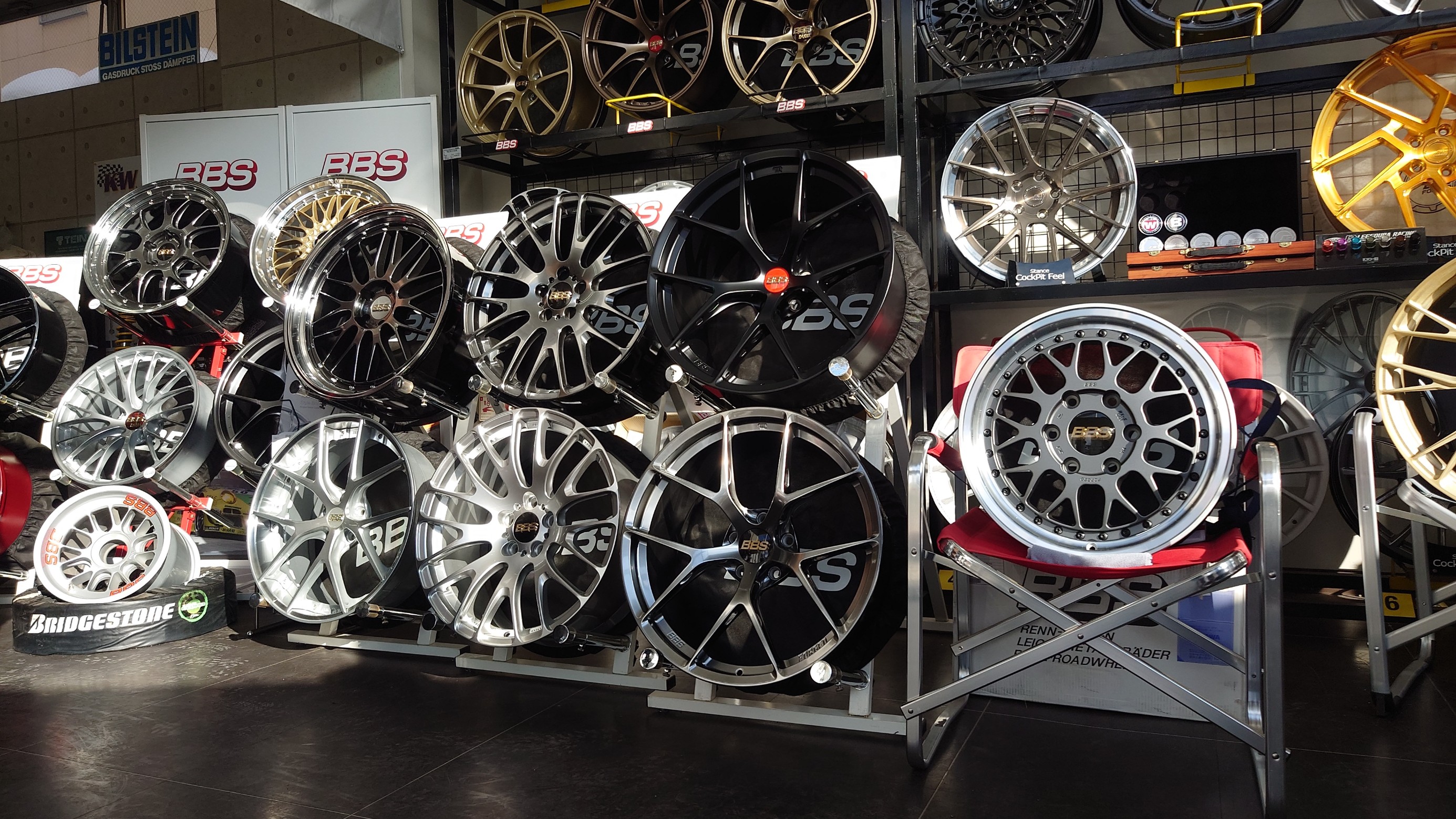 BBS と RAYS が奇跡のコラボ !!「聖鍛祭」を絶賛開催中 ♪ 2024年1月27日＆28日（大安） | ホイール タイヤ > タイヤ ...