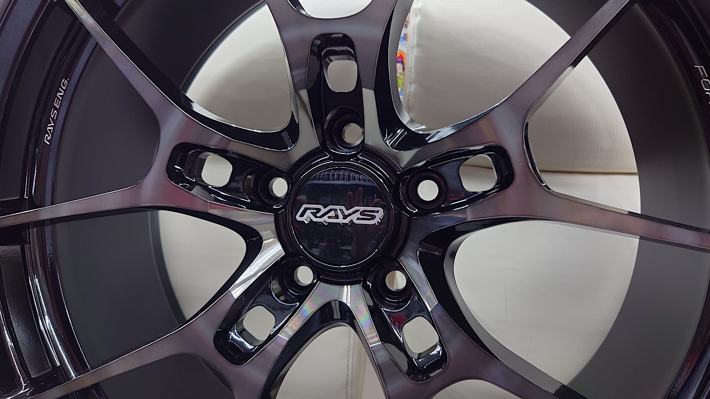 RAYS（レイズ）の 2024年 NEWモデル☆ ボルクレーシング「G025 LTD」が来店 !! 1週間くらい滞在しています ♪ | ホイール タイヤ > タイヤ・ホイール交換 | Feel ...