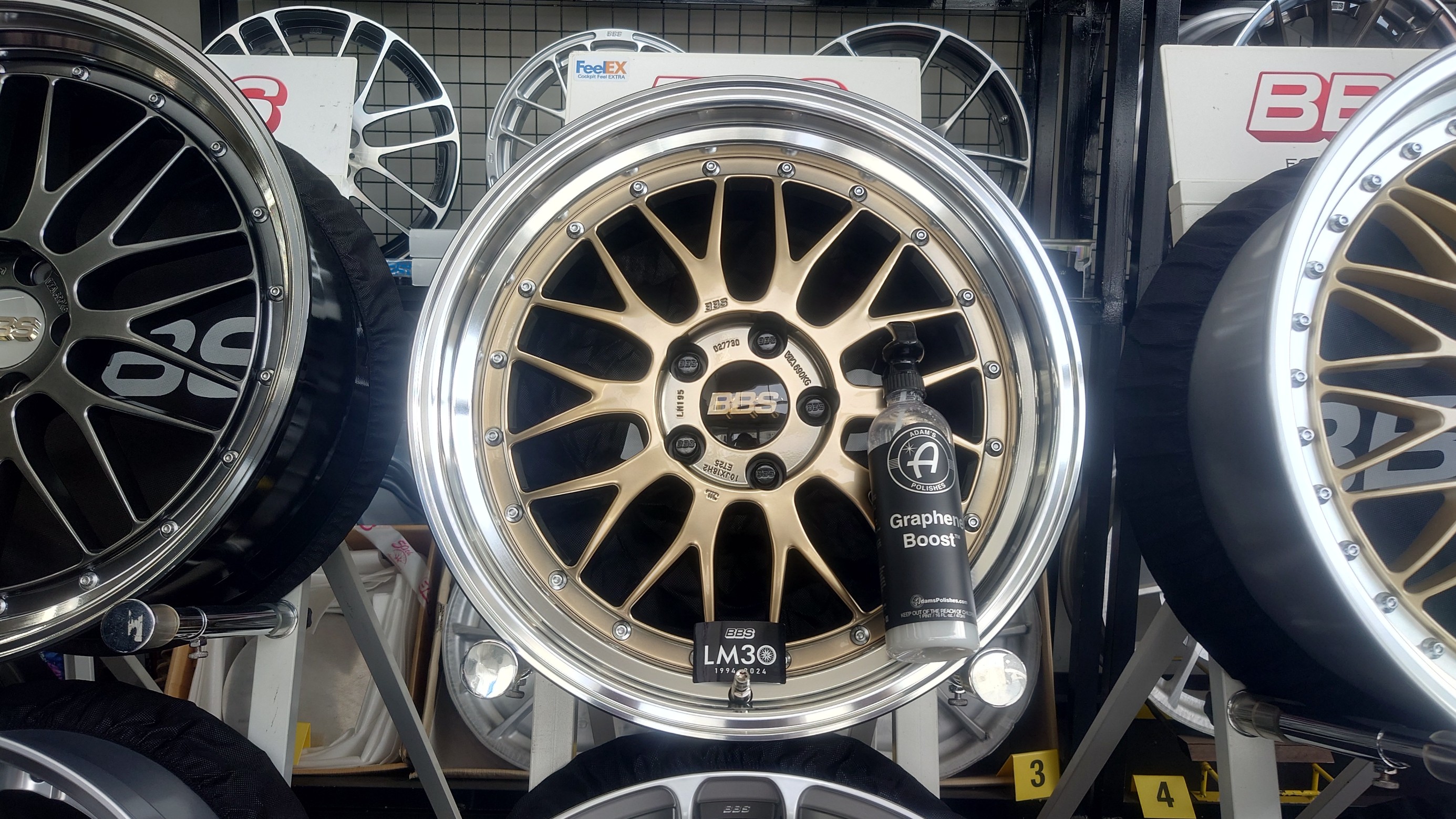 『結果発表～!! 』BBS “LM30 周年記念モデル” 第1位 !! 「ダイヤモンドゴールド & BKBDリム」 2024年 発売決定です | ホイール タイヤ > タイヤ・ホイール交換 ...