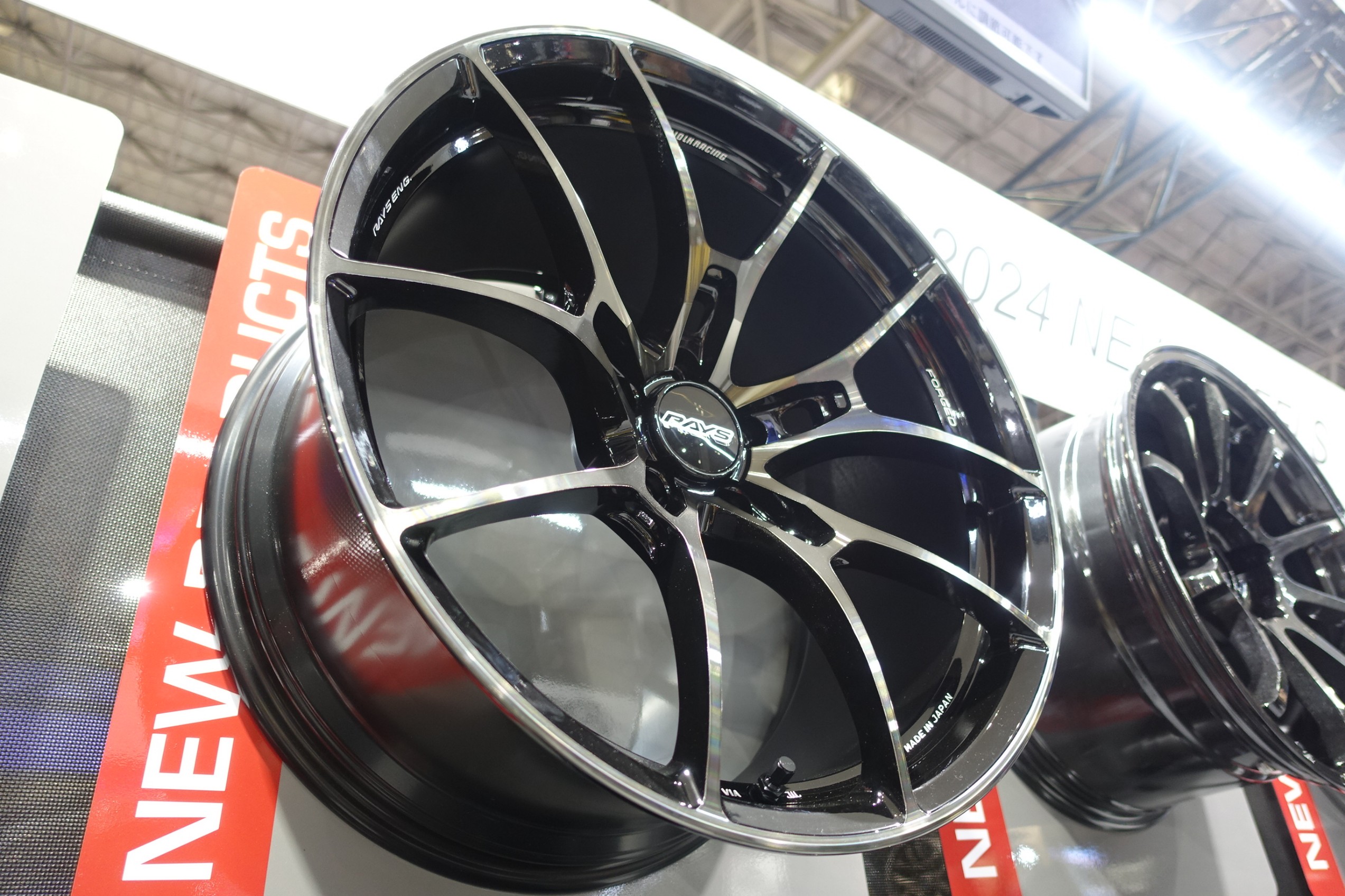 「東京オートサロン 2024 RAYSレイズブース」”G025 LTD” や "HOMURA 2×9L-RA”などなど今年も注目のホイールが次々に登場しますよ！ | 店長アサコのブログ ...