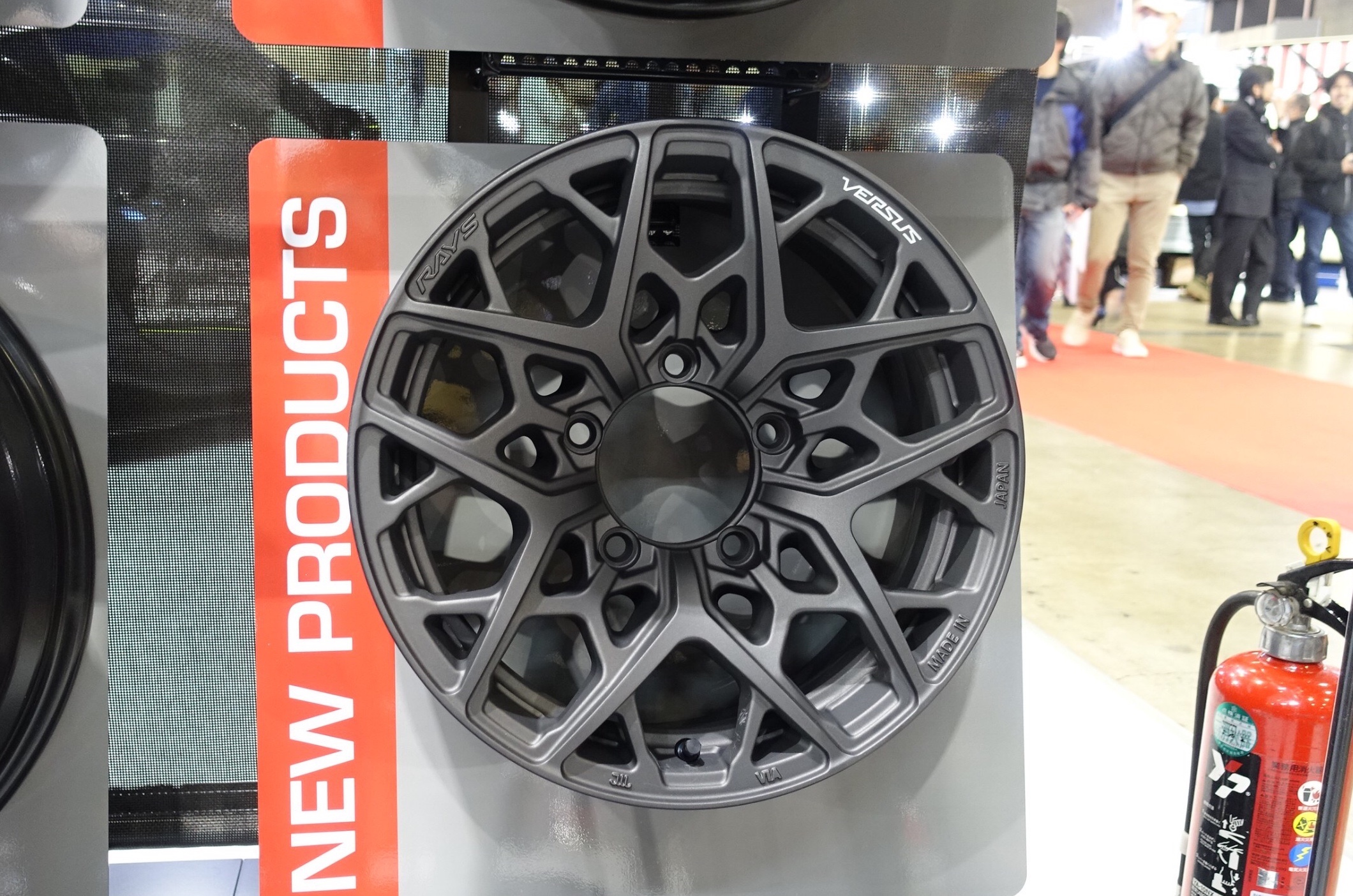 「東京オートサロン 2024 RAYSレイズブース」”G025 LTD” や "HOMURA 2×9L-RA”などなど今年も注目のホイールが次々に登場しますよ！ | 店長アサコのブログ ...