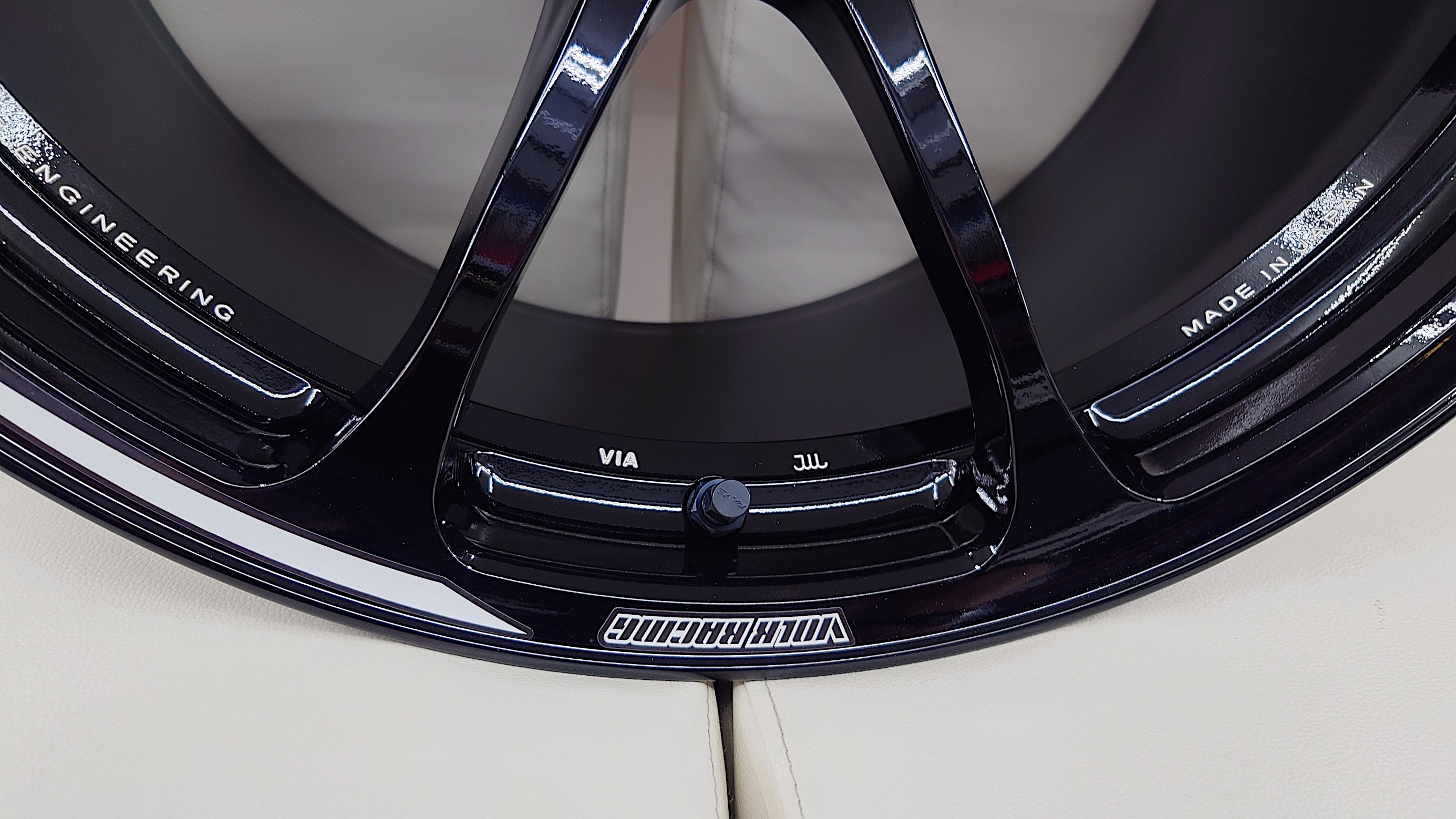 RAYS（レイズ）の 2024年 NEWモデル☆ ボルクレーシング「NE24 club sport」が来店 !! 1週間くらい滞在しています ♪ | ホイール タイヤ > タイヤ・ホイール交換 ...