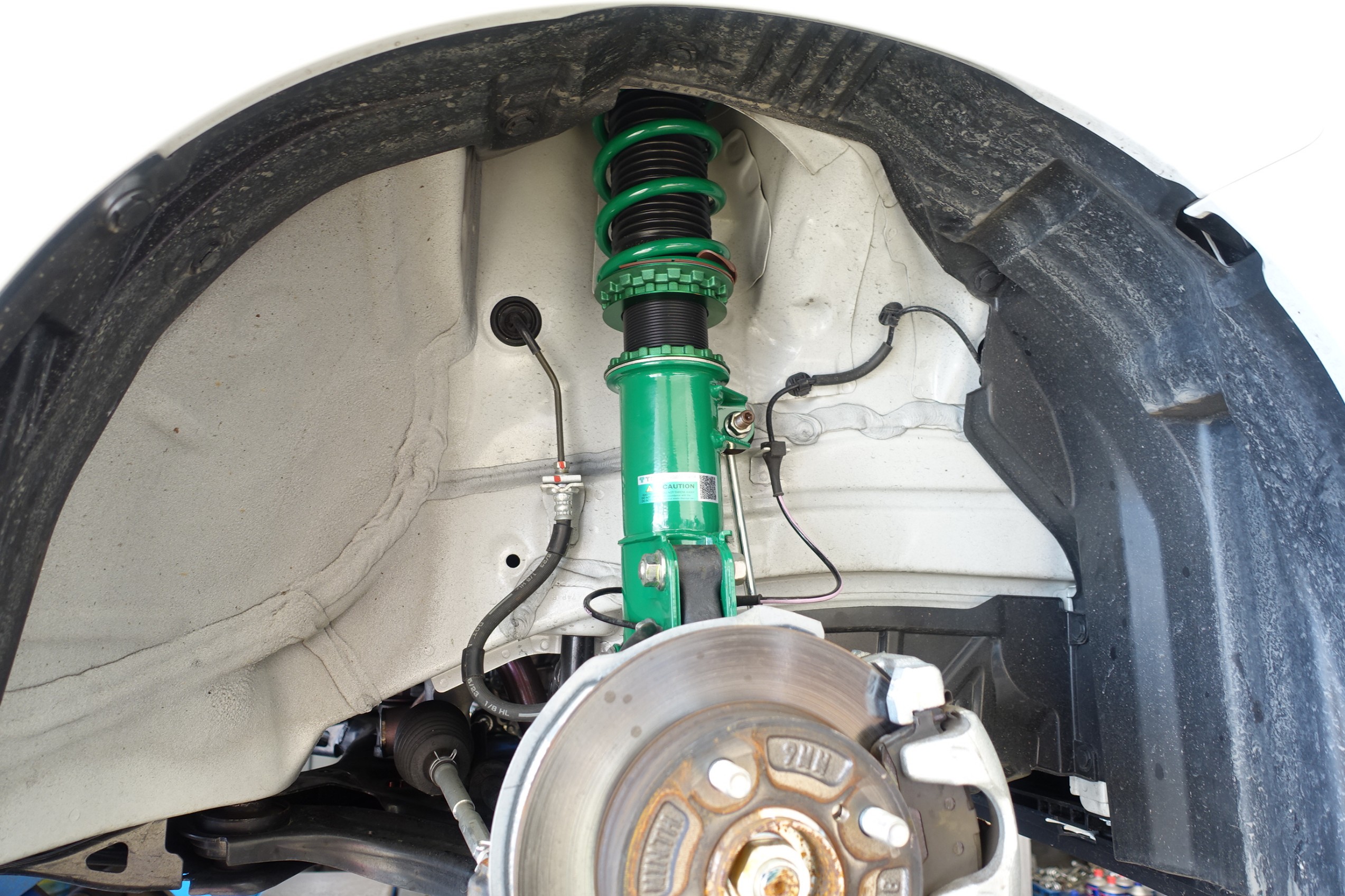 ローダウンで大事なのはオーナーの希望に沿った商品選び！スズキ スペーシア ハイブリッド（MK53S）に「TEIN FLEX-Z車高調」の取り付け！ | スズキ スペーシア | 店長アサコの ...