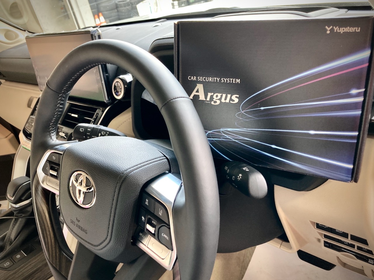 VJA300W TOYOTA LAND CRUISER 300 Yupiteru CAR SECURITY SYSTEM Argus D1 | トヨタ ランドクルーザー HID・LED（その他 ...