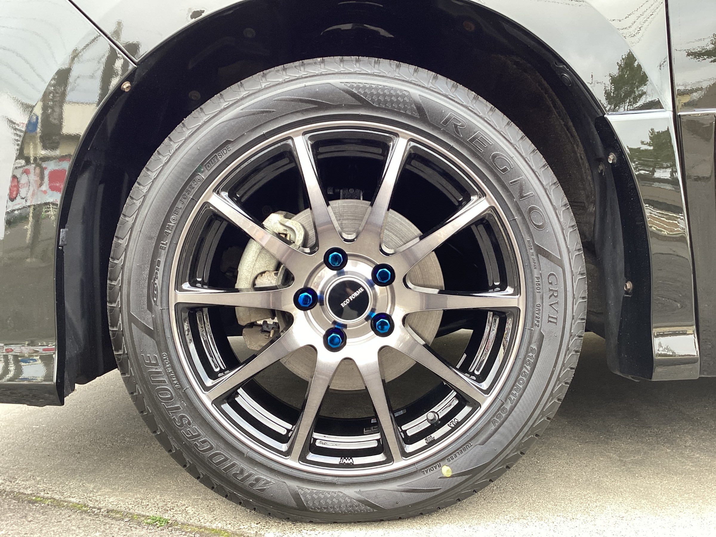 REGNO＆ECO FORME取り付けます！ | スタッフ日記 | コクピット 名取 | 車のカスタマイズにかかわるスタッフより