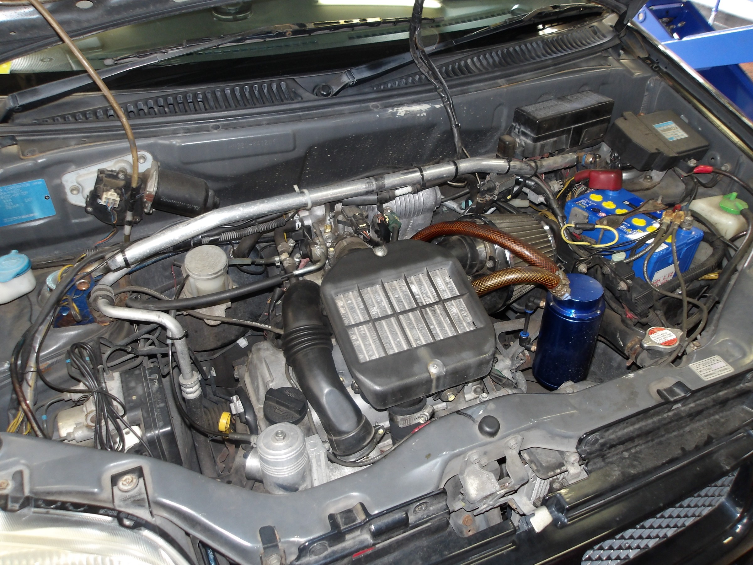 Keiワークス（HN22S）エンジンオイル交換。 | スズキ Keiワークス メンテナンス（オイル・バッテリー他） メンテナンス（オイル・バッテリー他） > エンジンオイル交換 | 作業日誌 ...