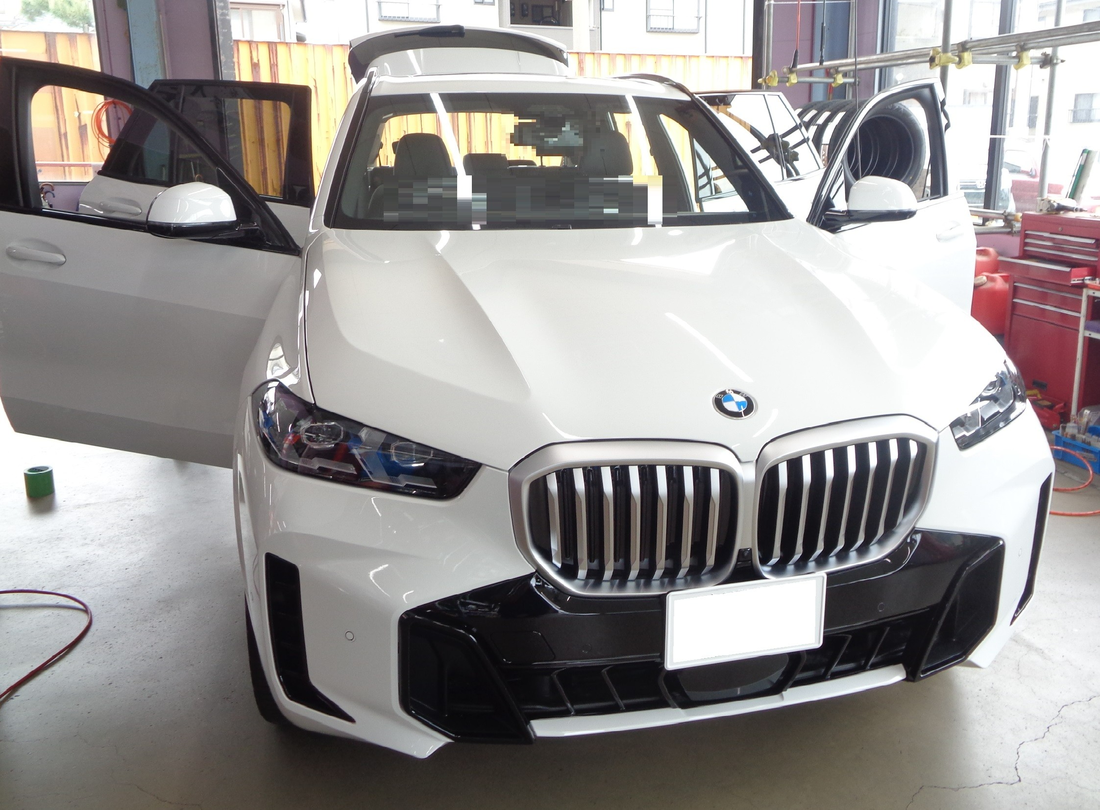 BMW X5 G05 iDrive 8.5にキャンセラー取付！FIAT 500Cはナビ取付！！5月8日は定休日です！！！ | BMW X5 AV・カーナビ・ドライブレコーダー・ETC AV ...