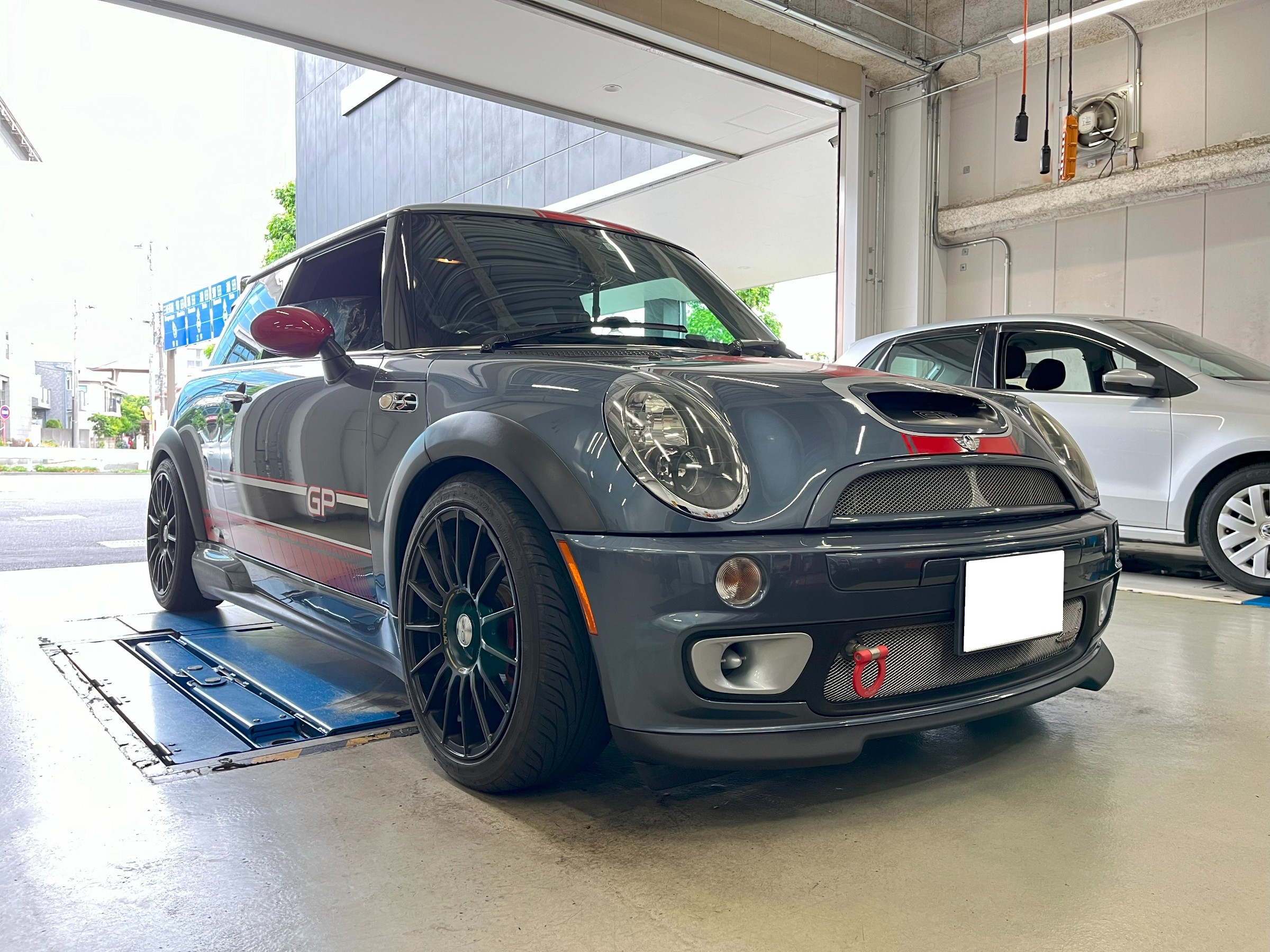 R53 MINI JCW GP ブースト計取付 | 取り付け事例 | コクピット21世田谷 | お店の取付加工事例紹介