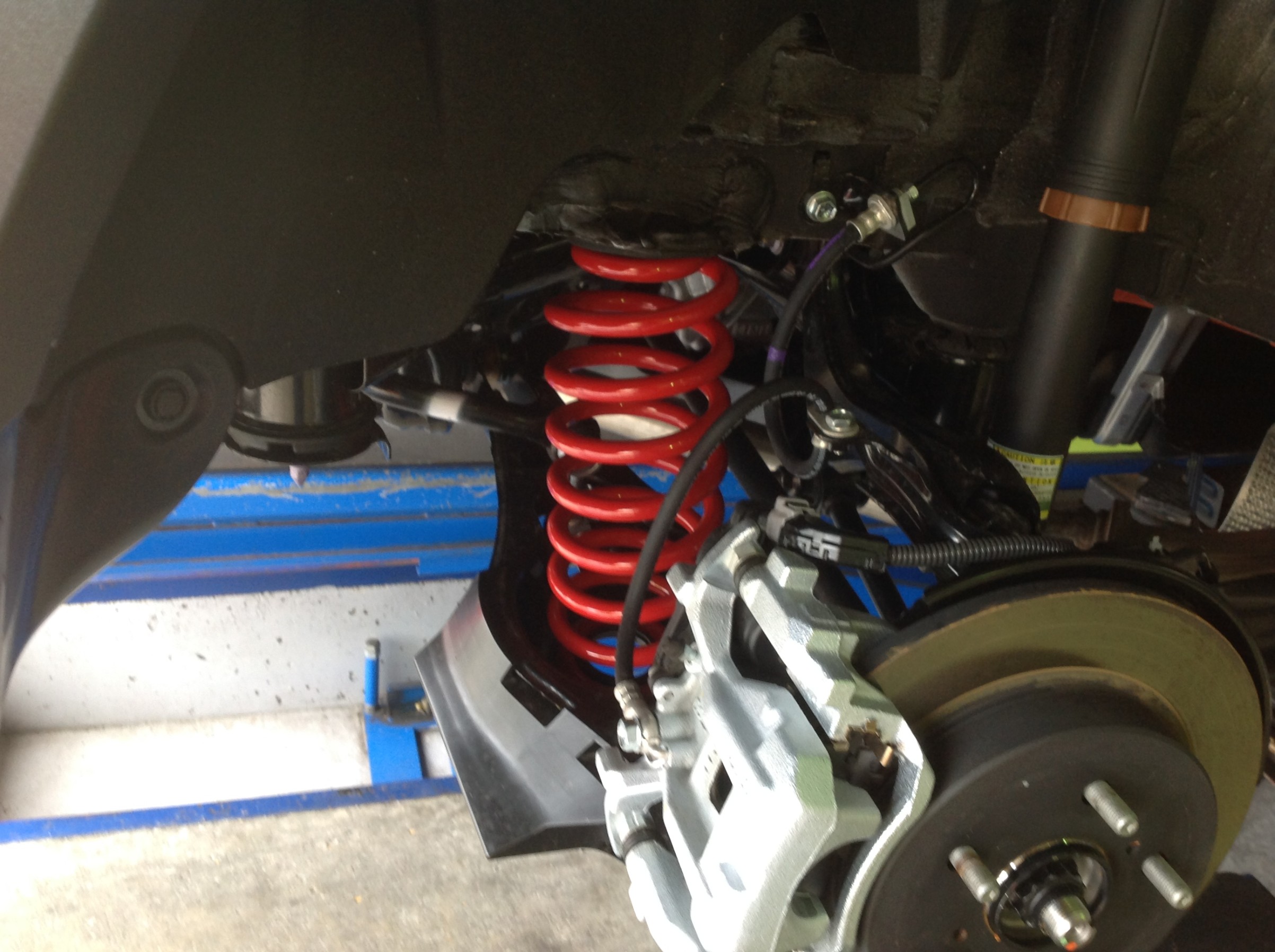 TANABE サステックNF210スプリングでスタイリッシュにローダウン ♪ | トヨタ アルファード 足まわり（サスペンション・ブレーキ ...