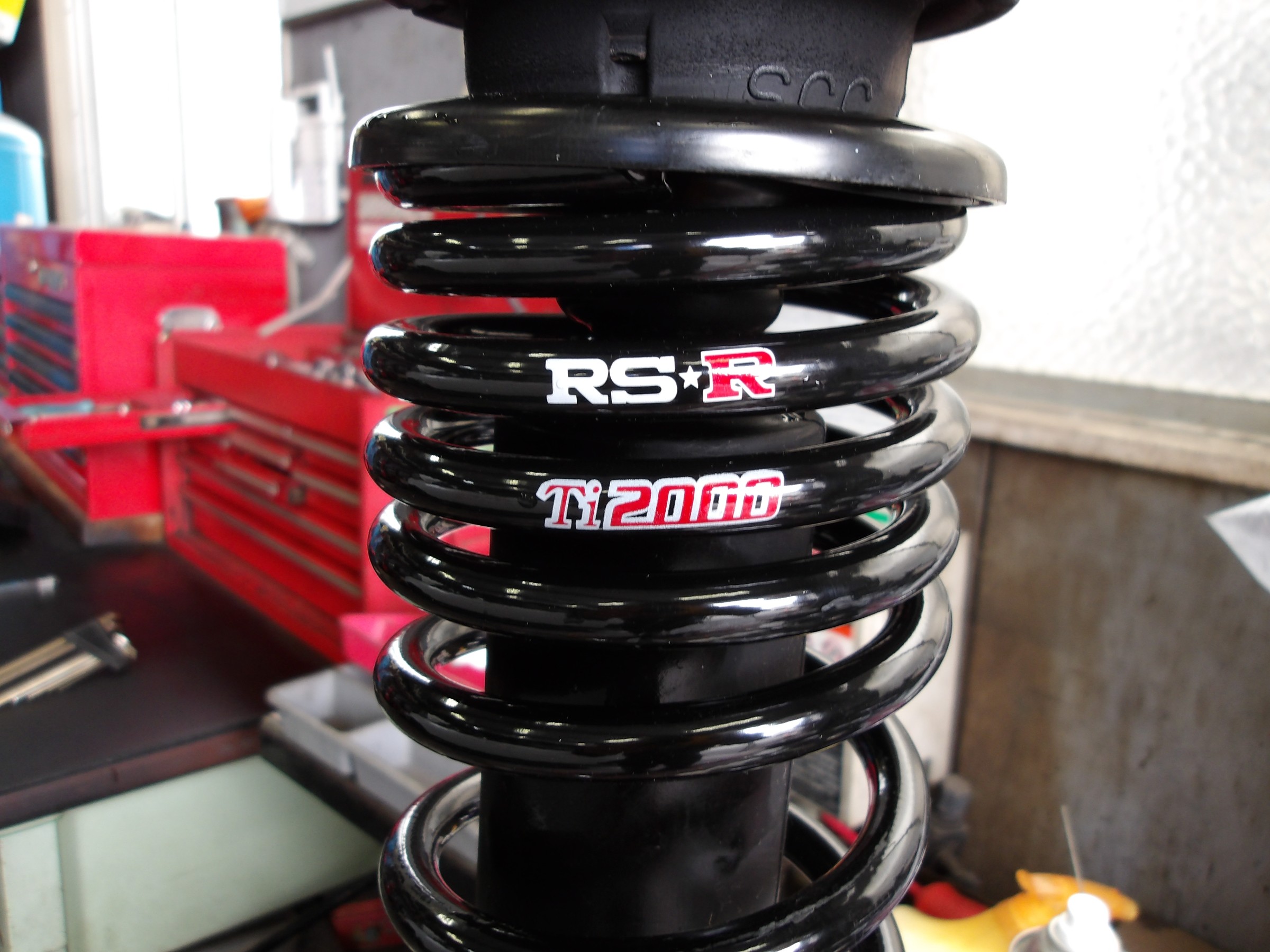 NｰONE（JG1）RS-R製ローダウンスプリング「Ti2000ダウン」装着＆アライメント作業。 | ホンダ N-ONE 足まわり（サスペンション・ブレーキ） 足まわり（サスペンション ...