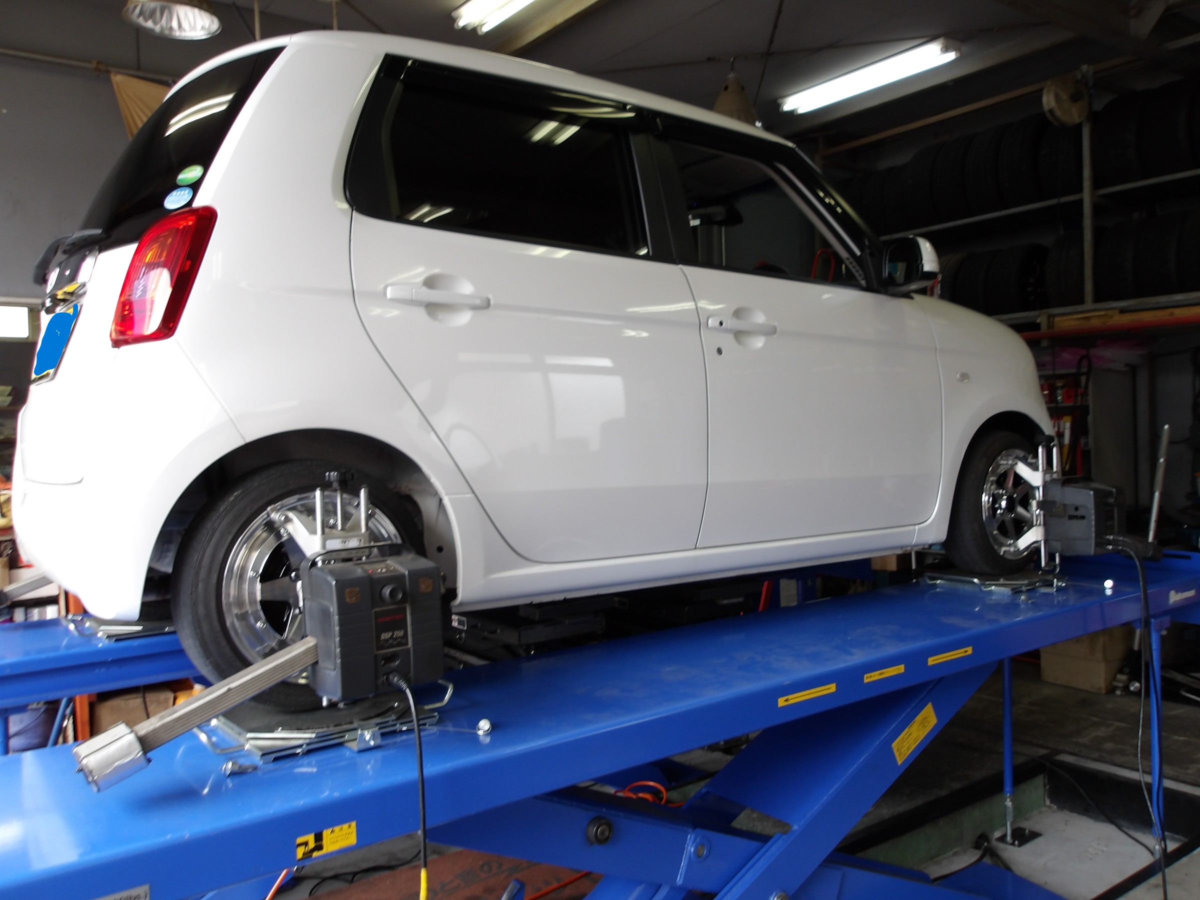 NｰONE（JG1）RS-R製ローダウンスプリング「Ti2000ダウン」装着＆アライメント作業。 | ホンダ N-ONE 足まわり（サスペンション・ブレーキ） 足まわり（サスペンション ...